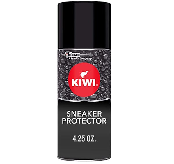 7 Best Shoe Protector Sprays For White Shoes In 2022