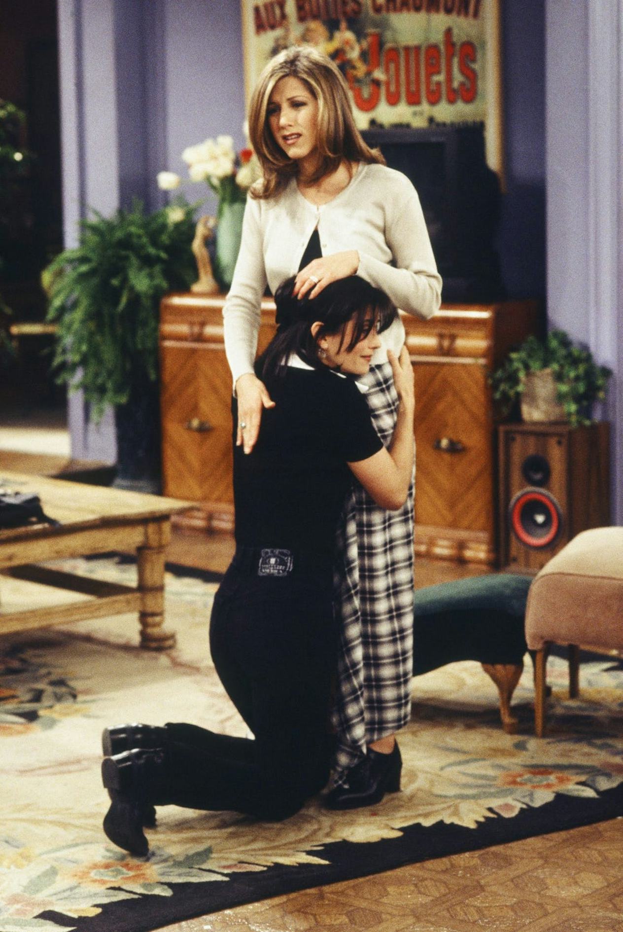 10 Of Rachel Green's ‘Friends’ Outfits That Were Peak 1990s