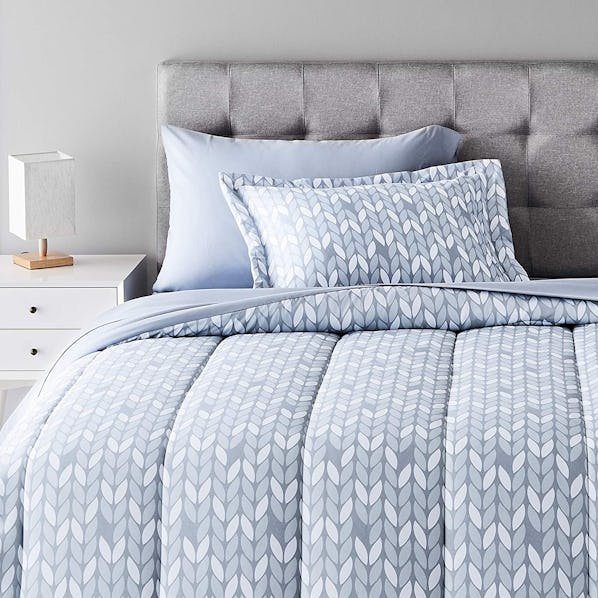 The 16 Best College Bedding Sets For 2022