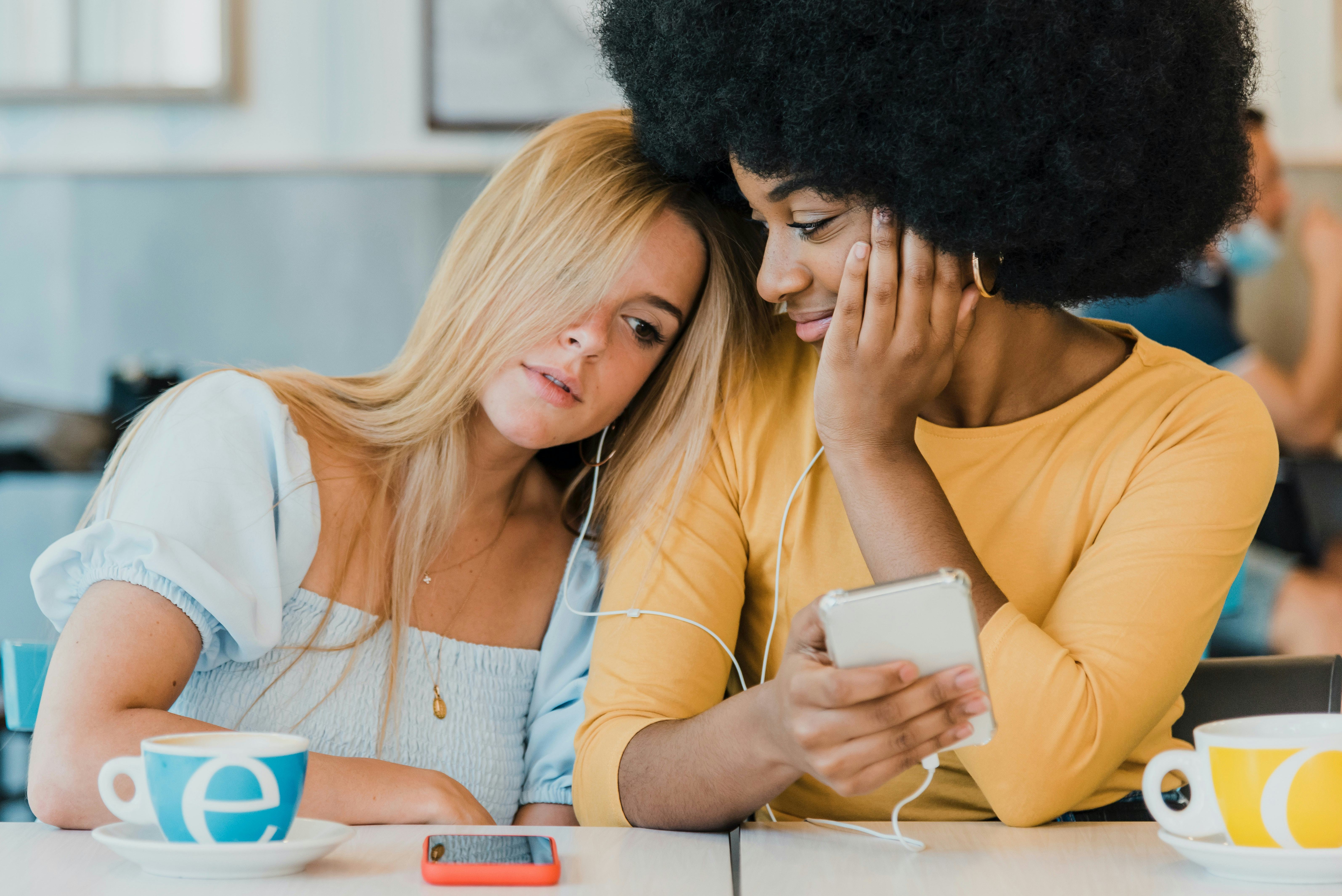 9 Signs You’re Mistaking Compatibility For Love