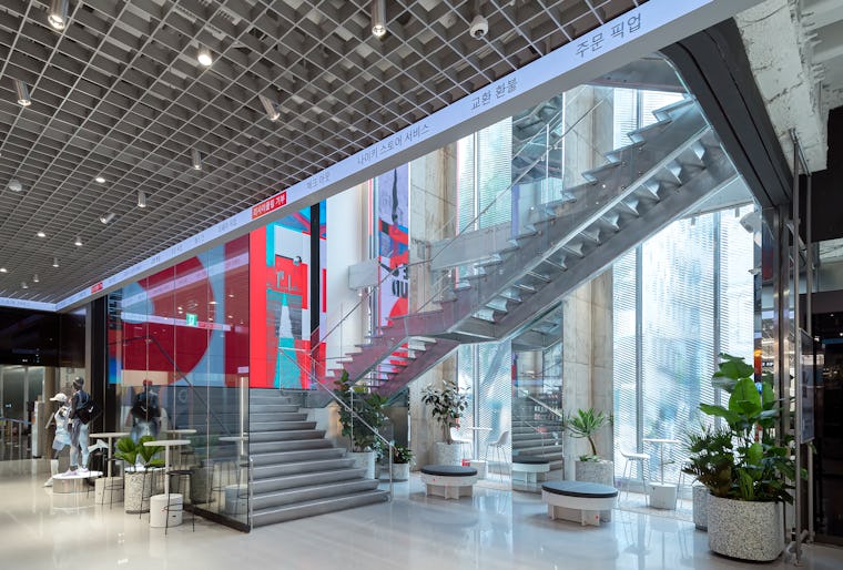 Nike’s new immersive ‘Rise’ store is a wild, high-tech shopping experience