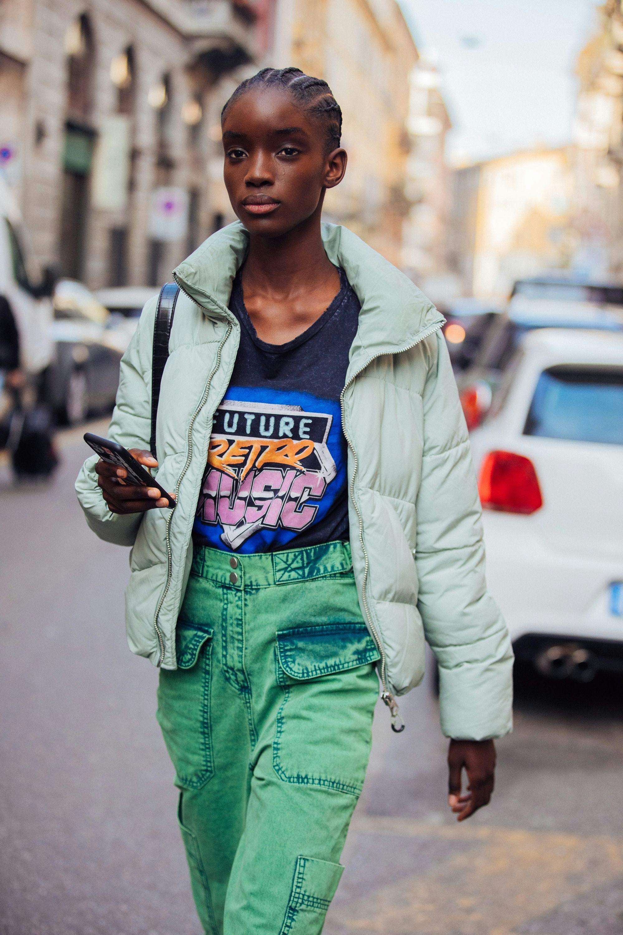 The Acid Wash Denim Trend Is Back — And It's Street Style-Approved