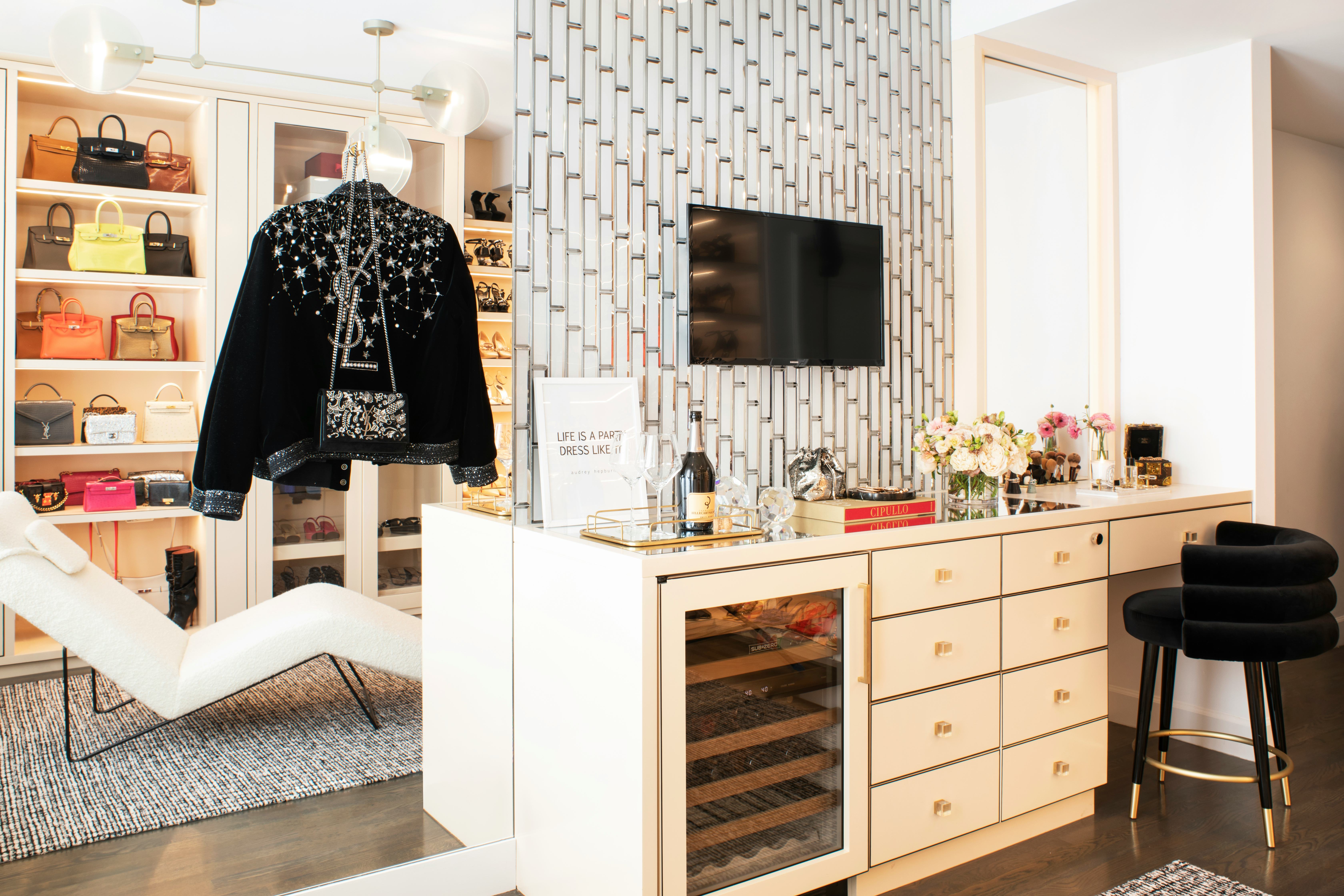 The Multi-Purpose Closet Trend: How The Storage Space Is Turning Into A ...