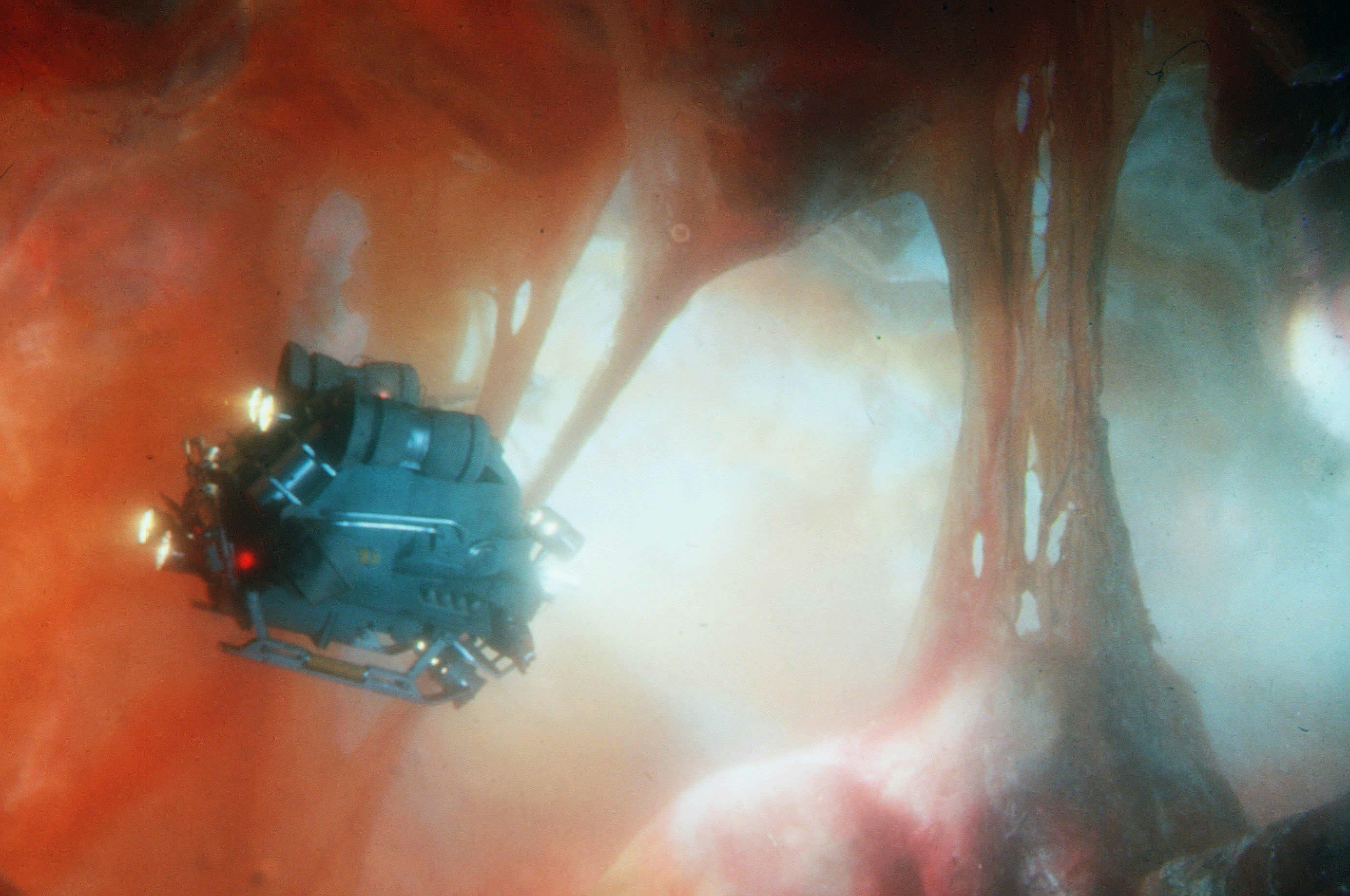 You need to watch this hugely underrated sci-fi movie before it leaves ...