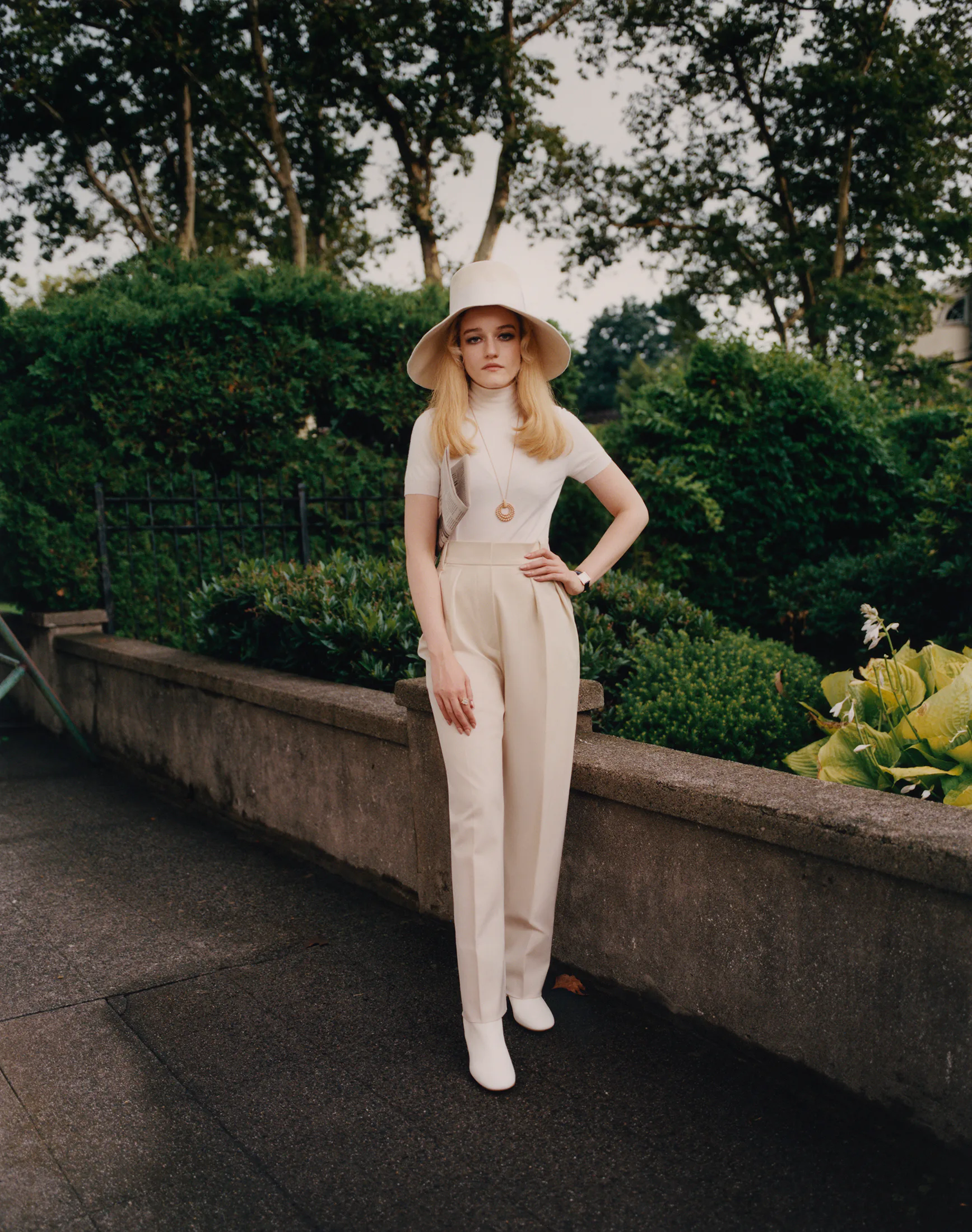 Julia Garner Talks ‘Ozark’’s Final Season and ’Inventing Anna’