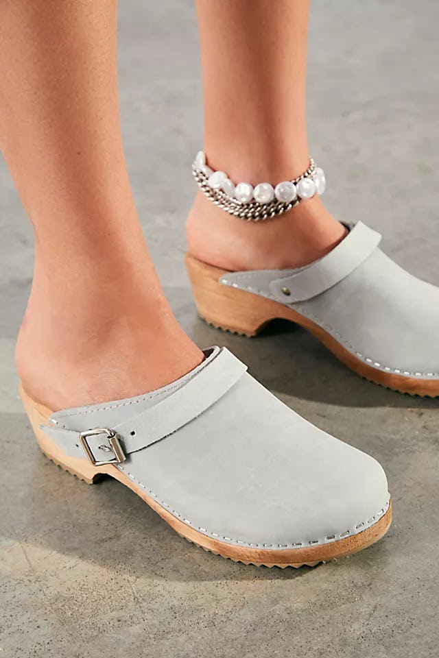 The Clog Shoe Trend Is Going To Be Huge For Fall 2021