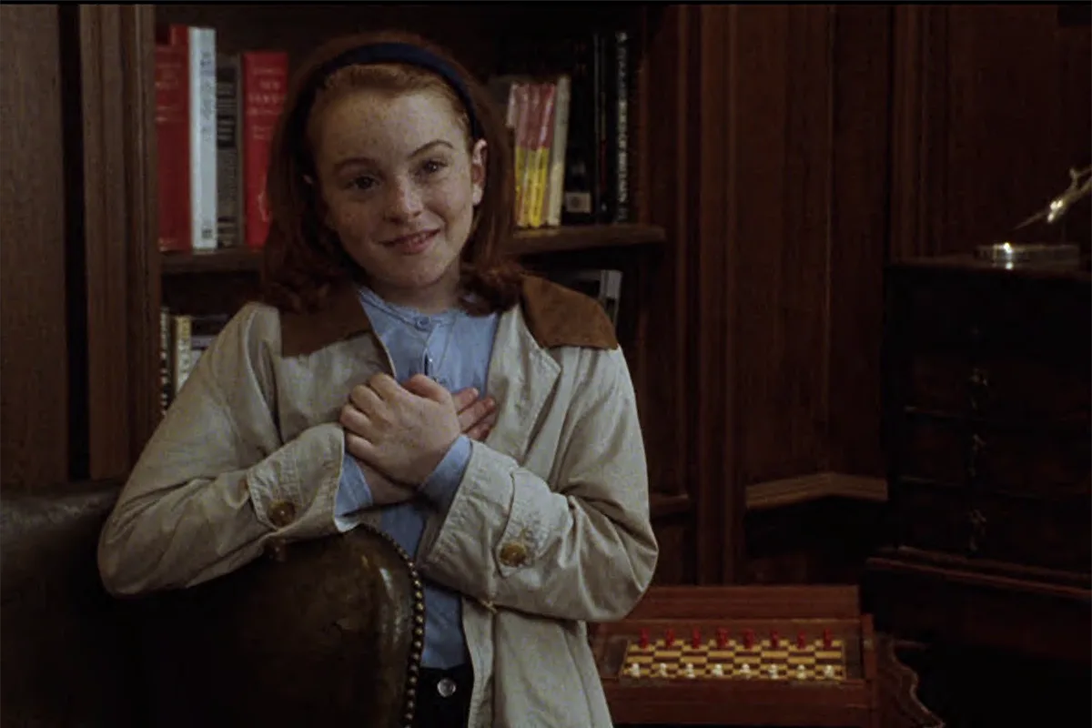 Outfits Annie & Hallie Wore In 'The Parent Trap' That We'd Still Wear Today