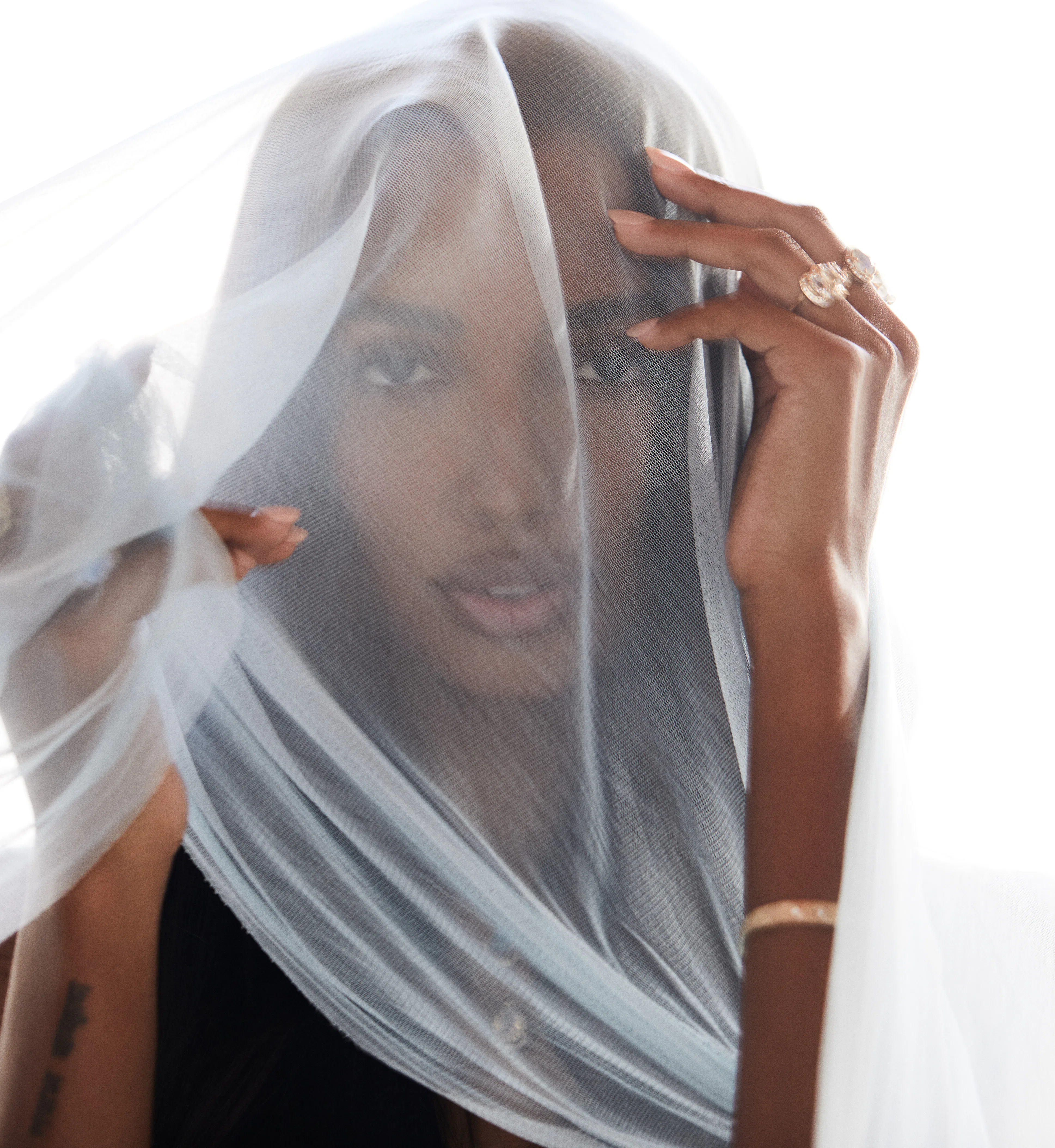 Logan Hollowell's Bridal Jewelry Collection Offers Unique Rings