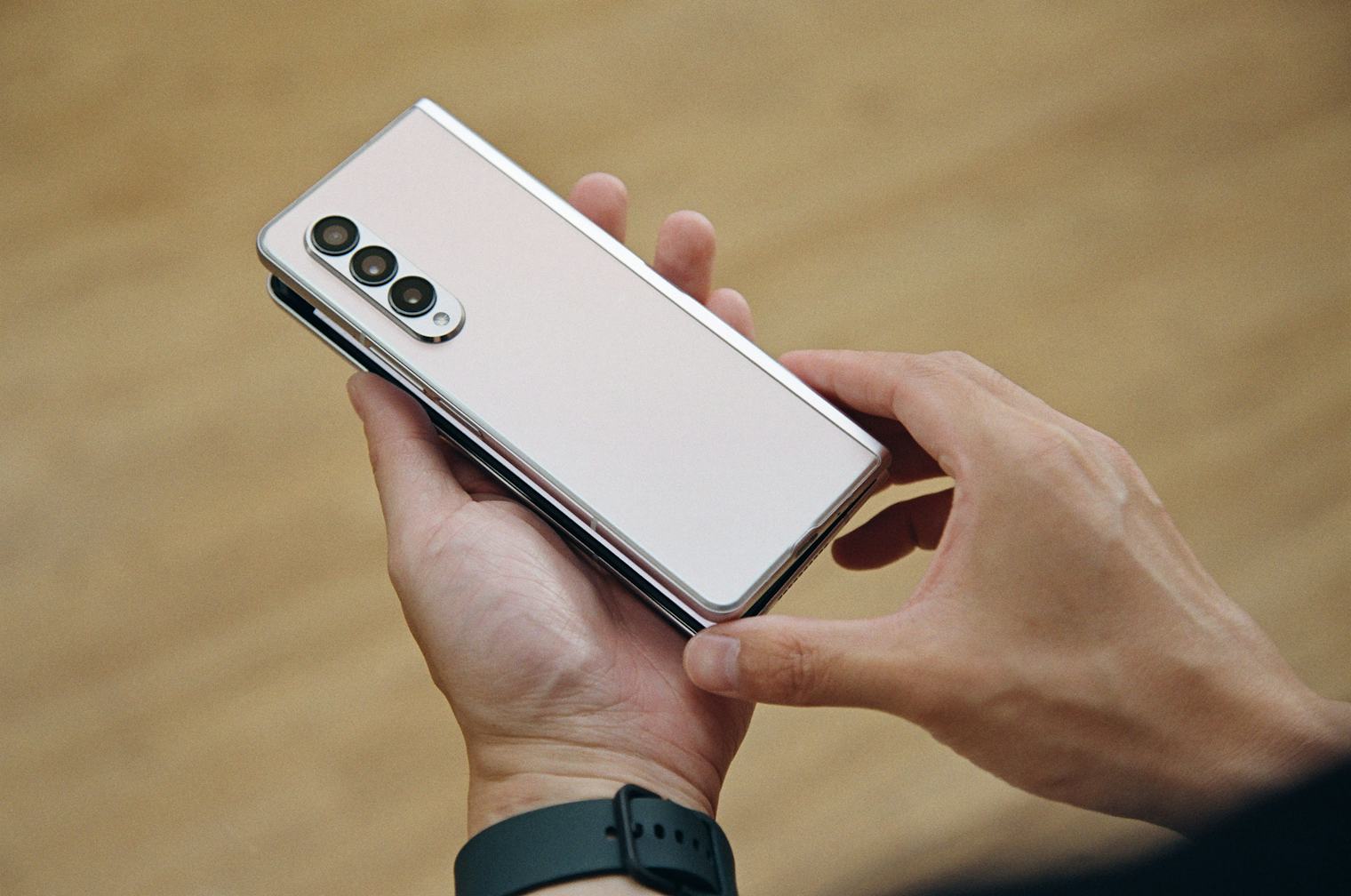 Canon EOS 7 review: An incredible 35mm film camera in 2021