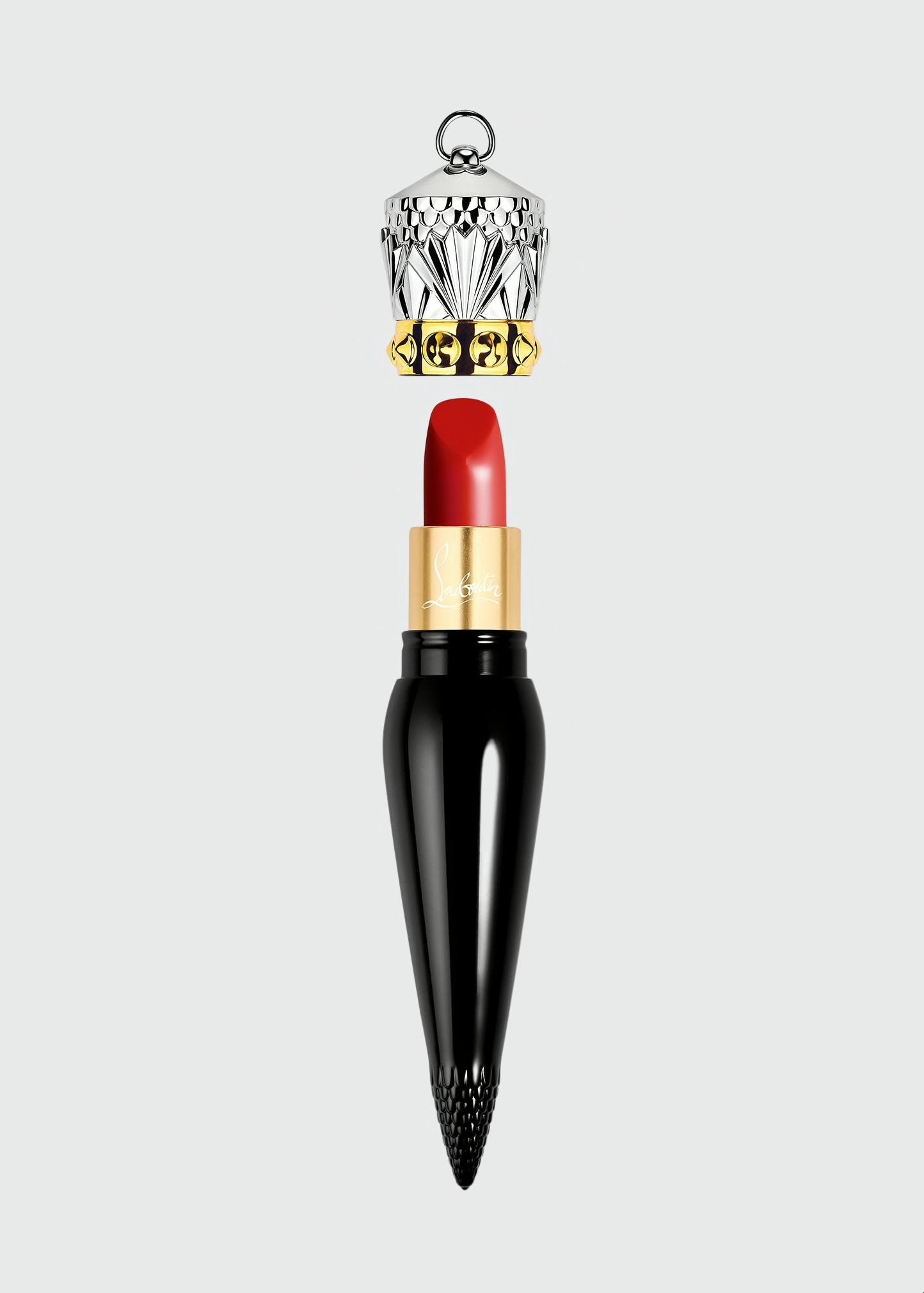 15 Royalcore Beauty Essentials Fit For A Queen