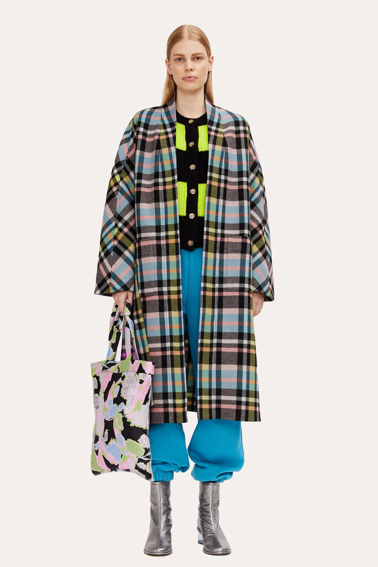 9 Fall 2021 Coat Trends Designers Want You To Invest In