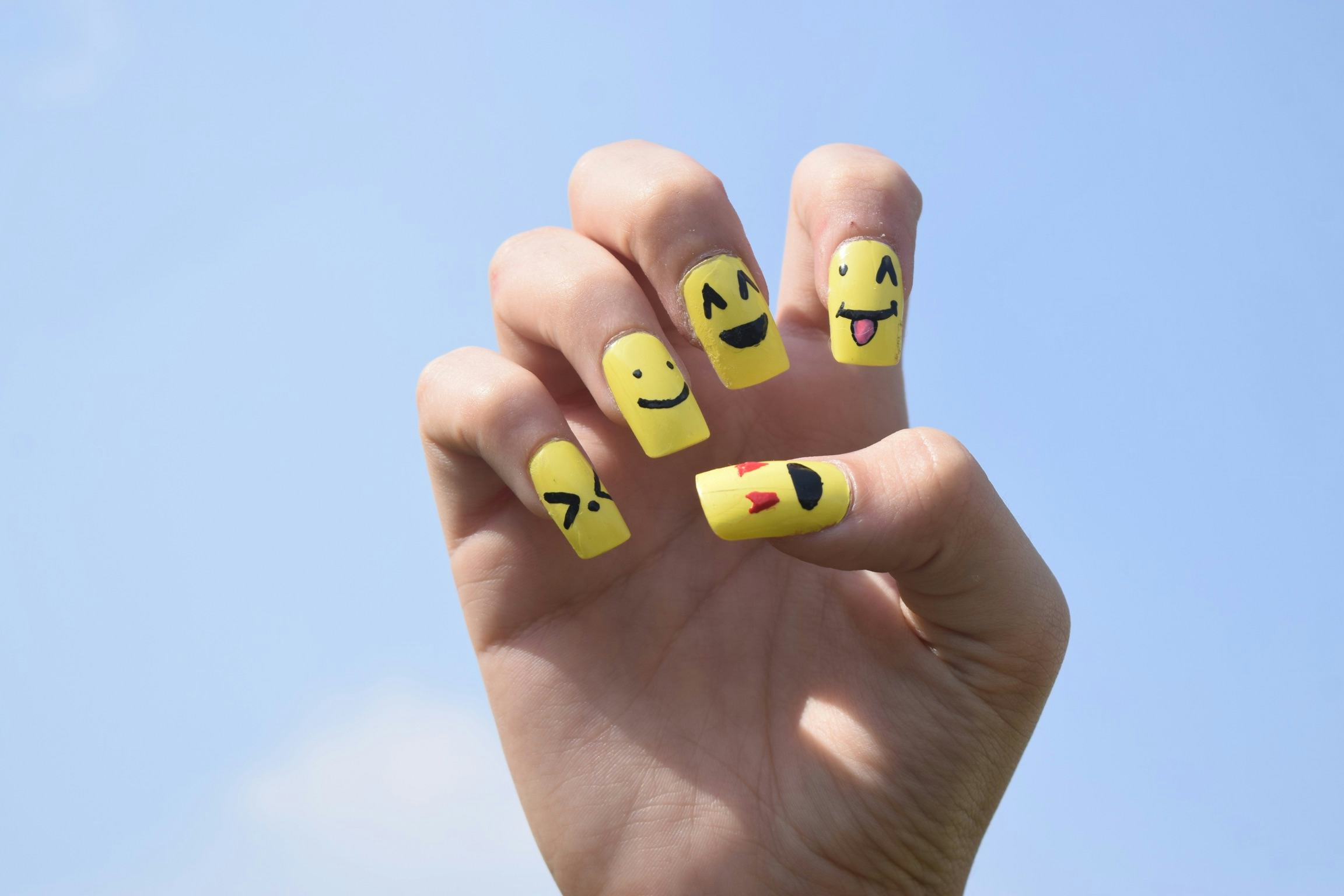 15 Cute Nail Designs For Kids That Are Creative & Colorful