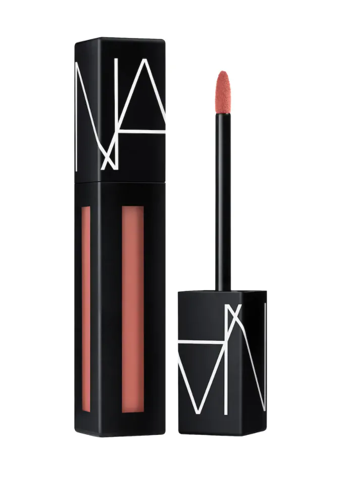 15 Smudge-Proof Lipsticks That Will Last All Day & Night