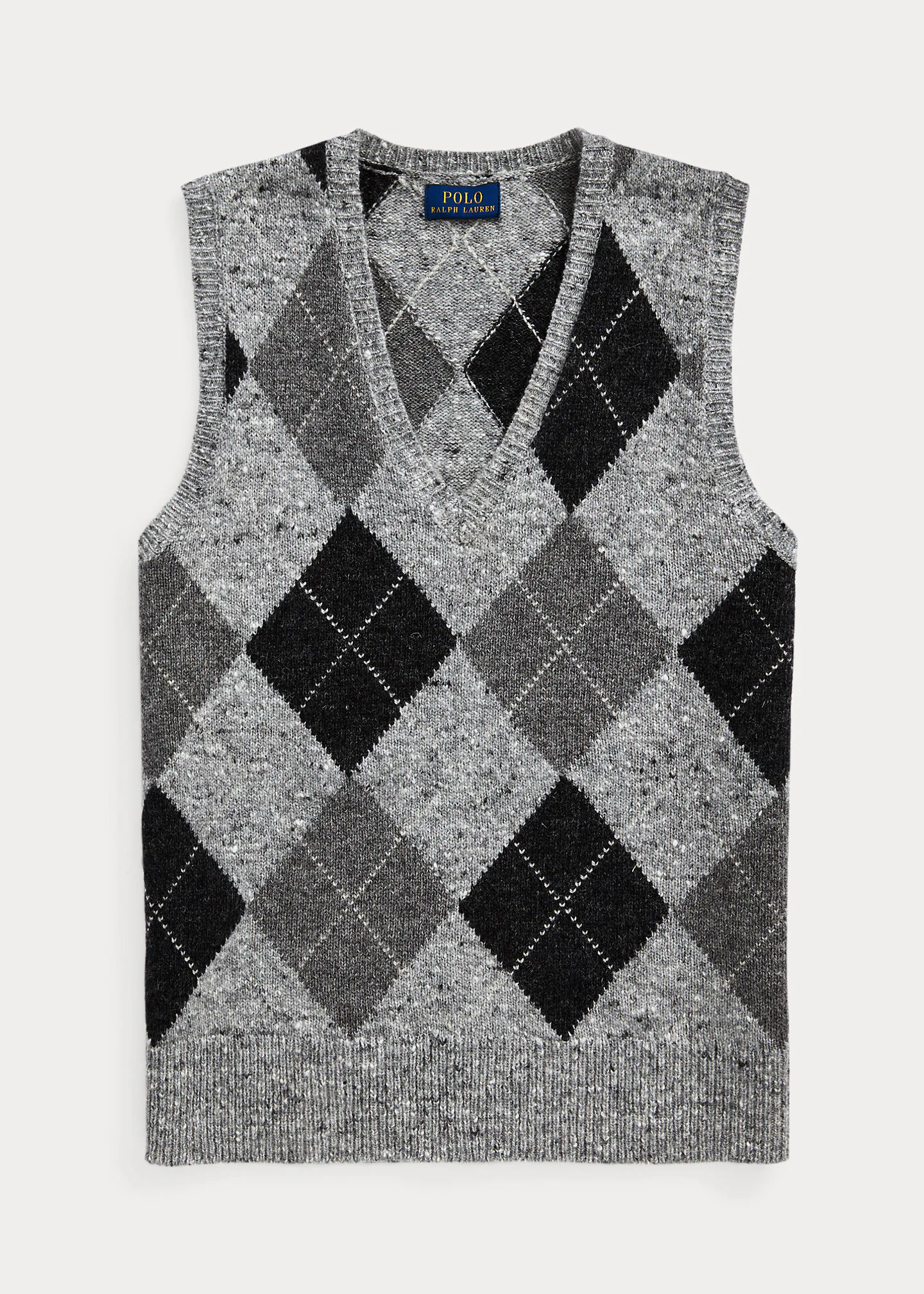 19 Sweater Vests For Your Fall Wardrobe
