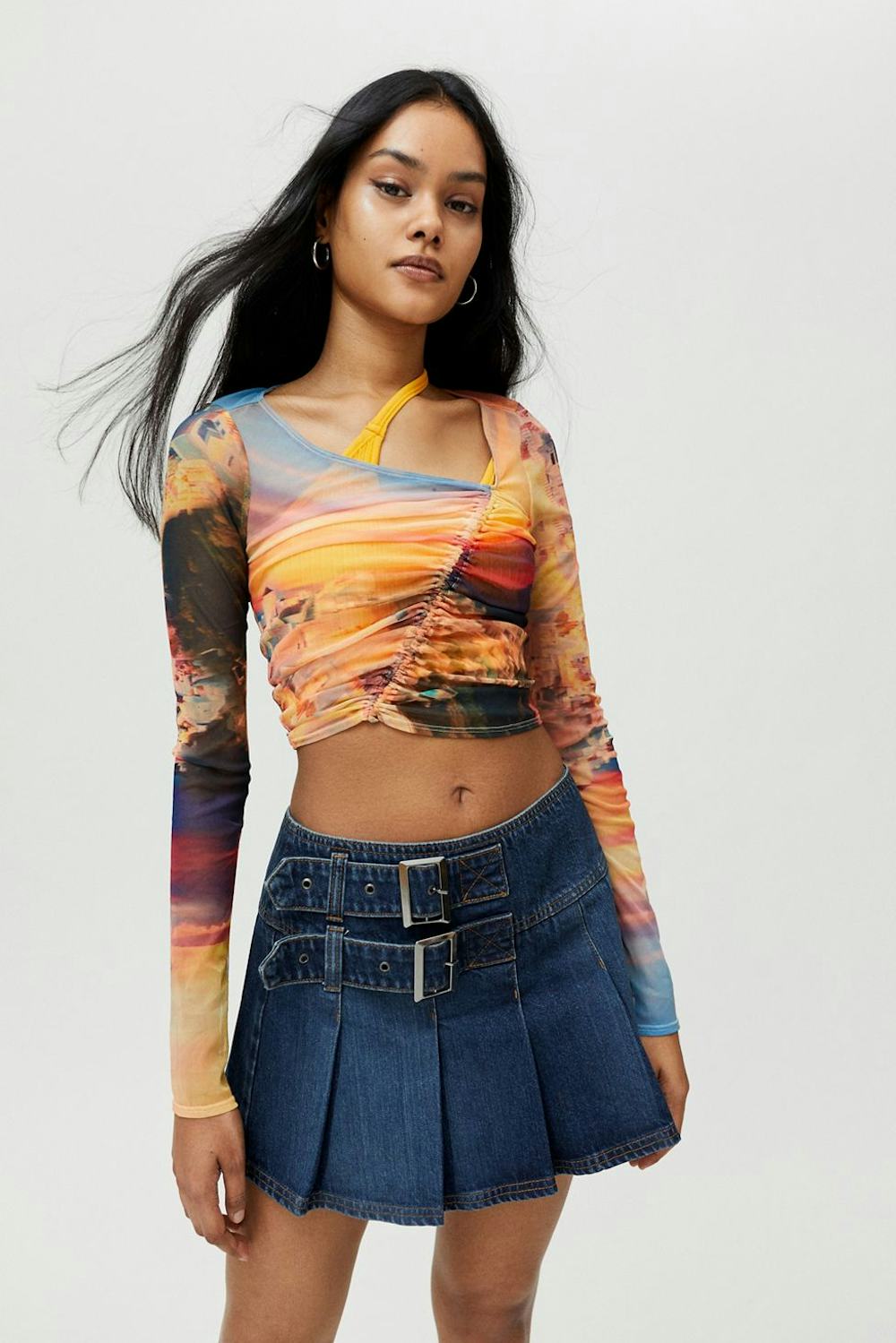 These 2000s-Inspired Halloween Costumes Are So Easy To Recreate