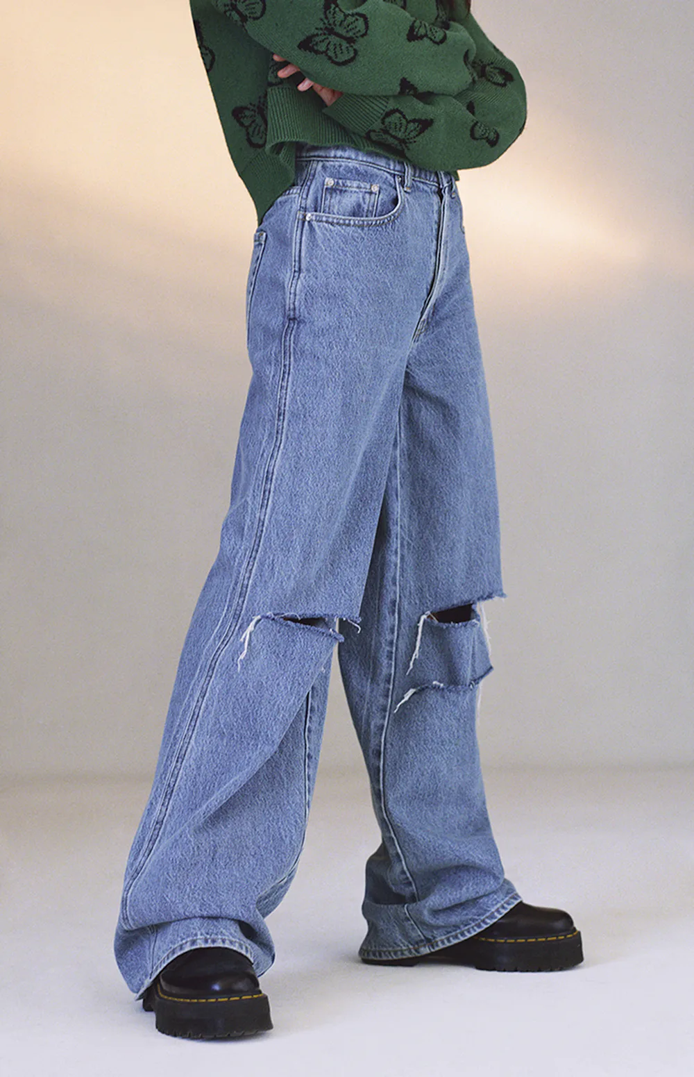 The Baggy Jean Is The Next '90s Trend You Need In Your Spring Closet