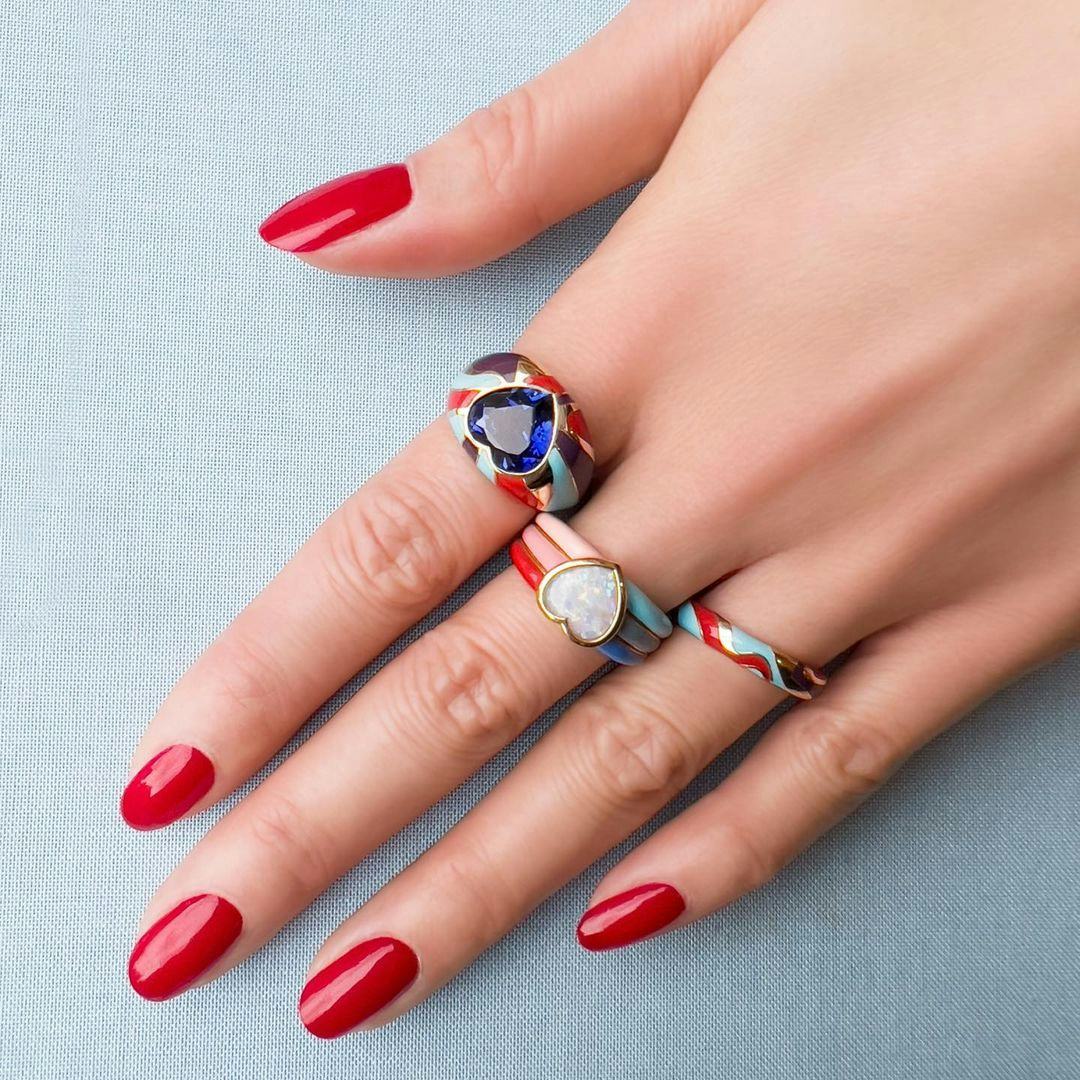 How To Style Rings — Here Are 10 Easy & Elevated Ideas To Try