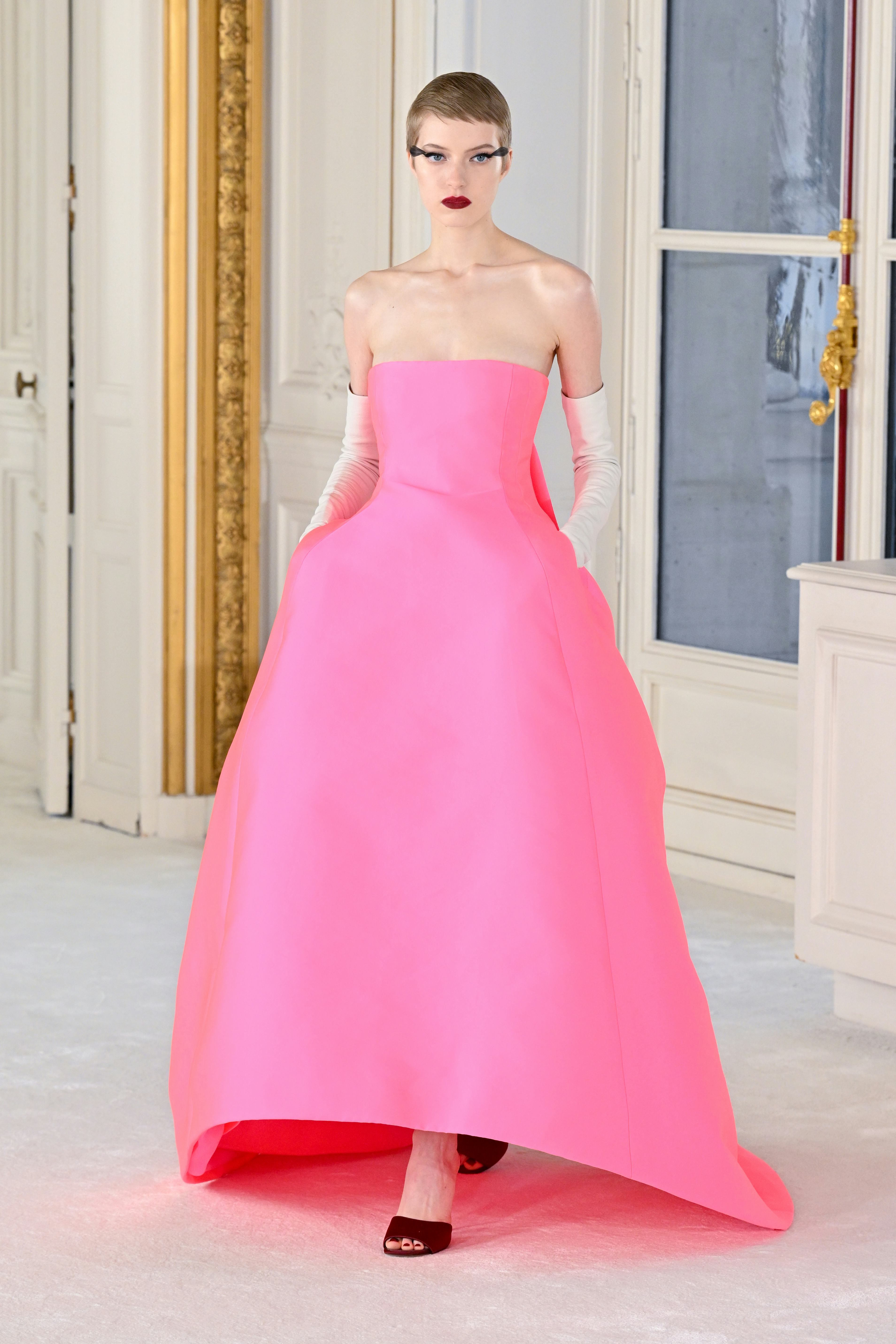 8 Trends From Haute Couture to Integrate Into Your Spring Wardrobe