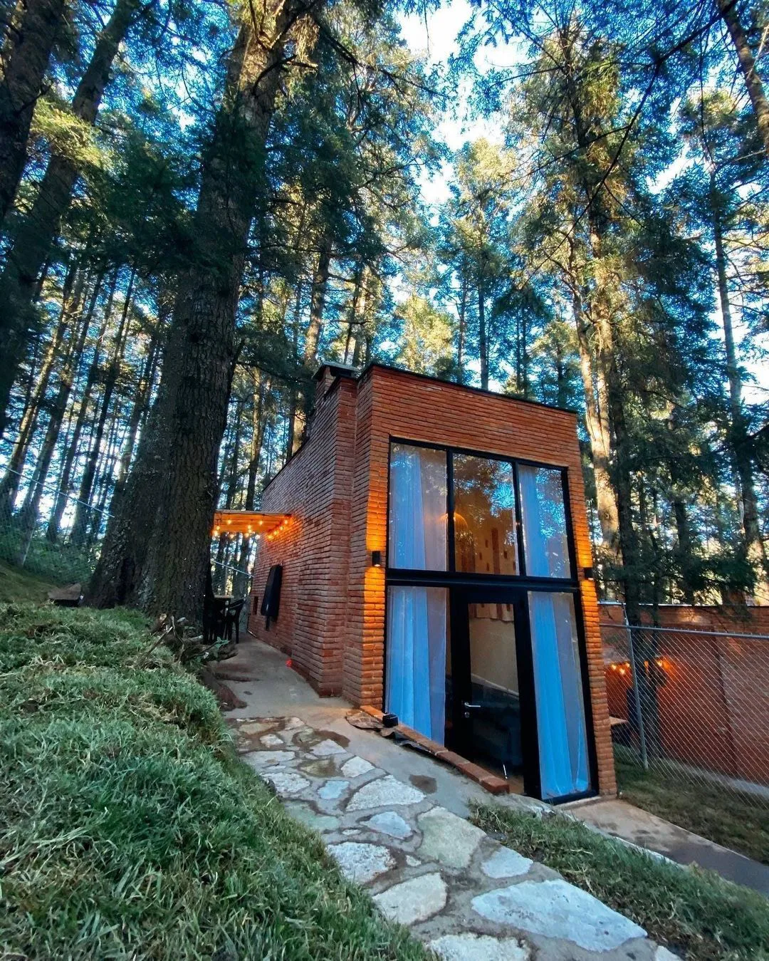 The Airbnb You Should Rent Based On Your Zodiac Sign