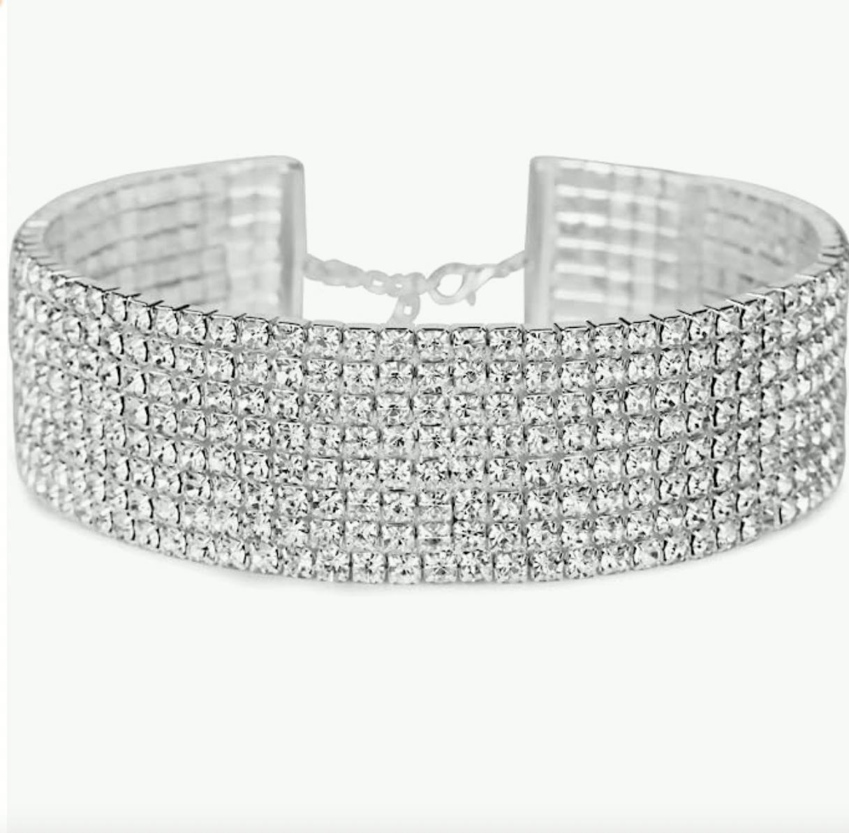 Y2K-Inspired Halloween Costumes For 2022