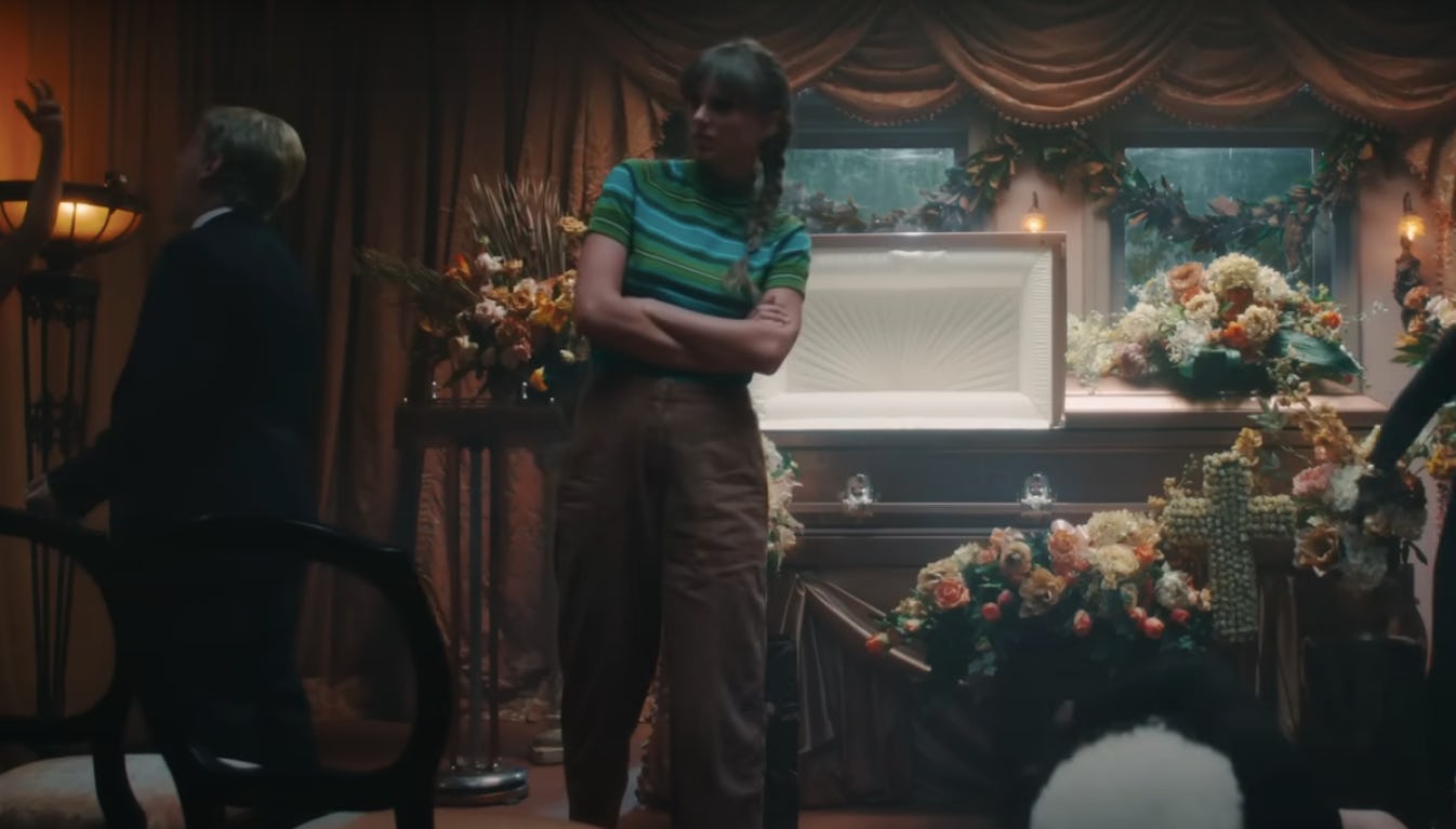 Taylor Swift’s ‘Anti-Hero’ Music Video Features Cute '70s Outfits