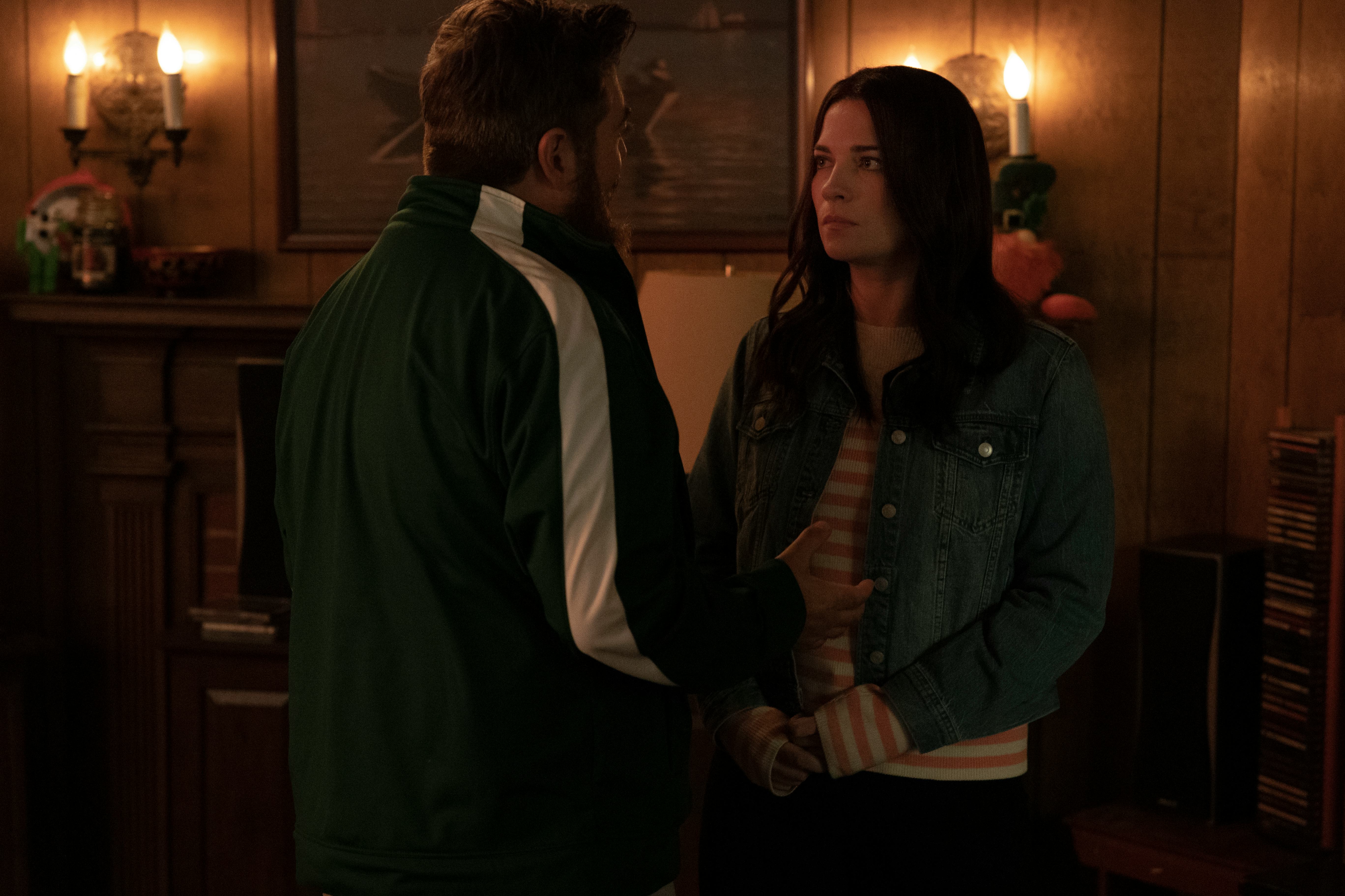 Will 'Kevin Can F**k Himself' Return For Season 3? The Shocking Season 2 Ending, Explained