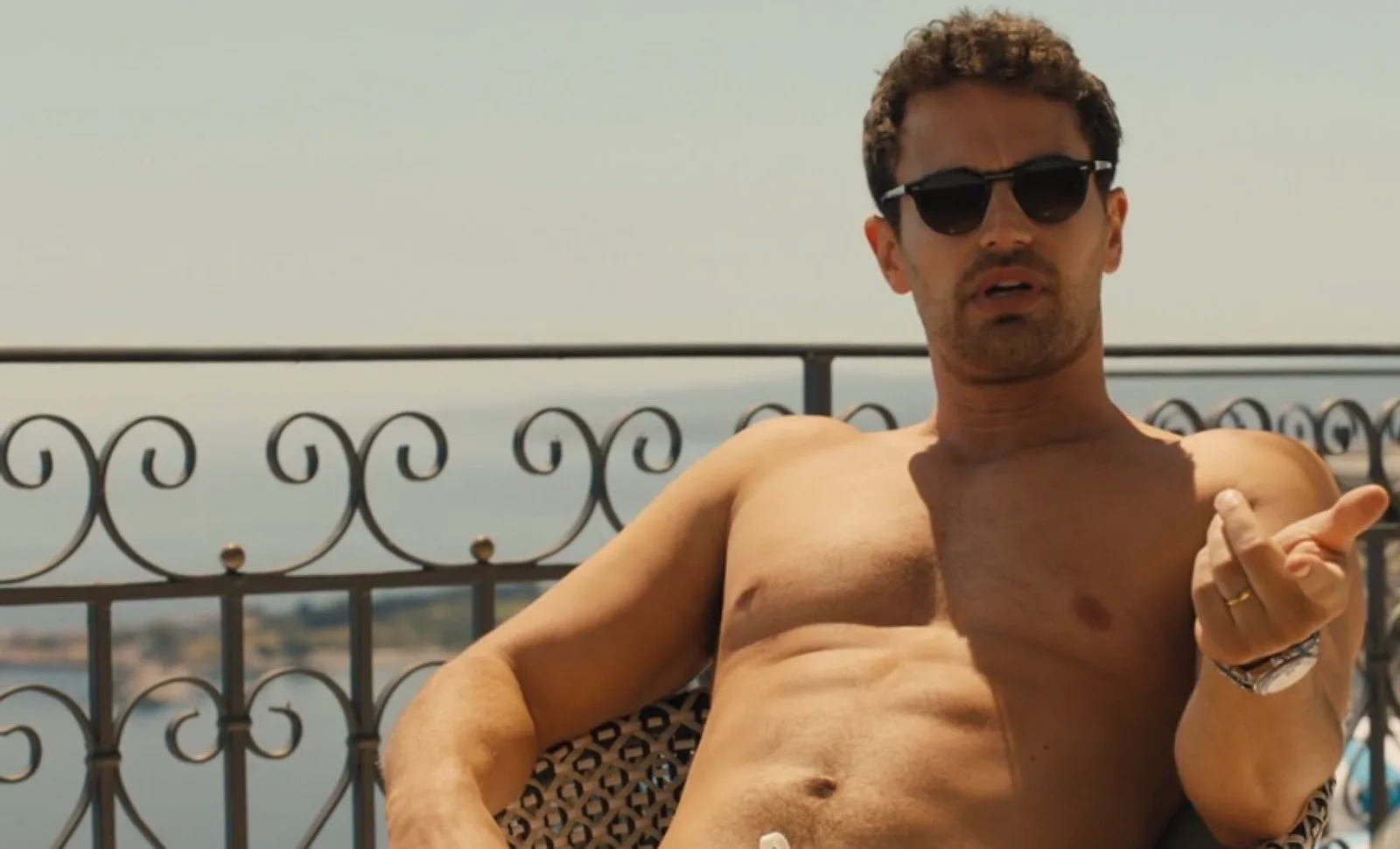 Theo James' Nudity In 'The White Lotus' Season 2 Premiere Was Toned Down