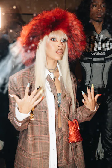 Doja Cat on Her Paris Fashion Week Makeup and That Gold Look