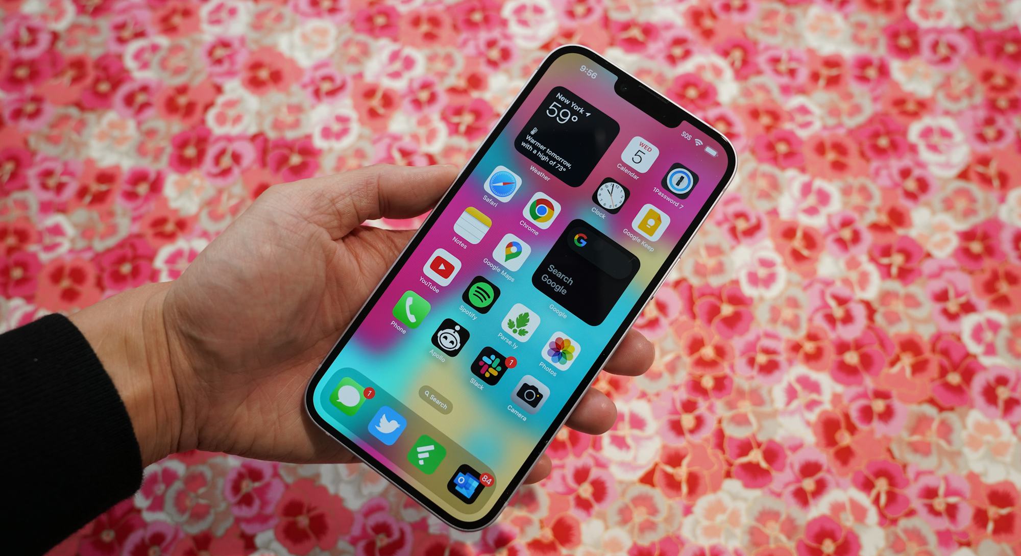 IPhone 14 Plus Review A Big Screen Without Any 14 Pro Max Extras IPhone 14 Plus Review A Big Screen Without Any 14 Pro Max Extras