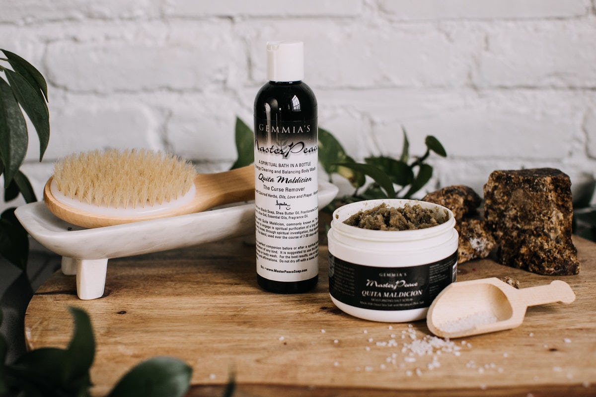 The 12 Best Witchy Holiday Gifts