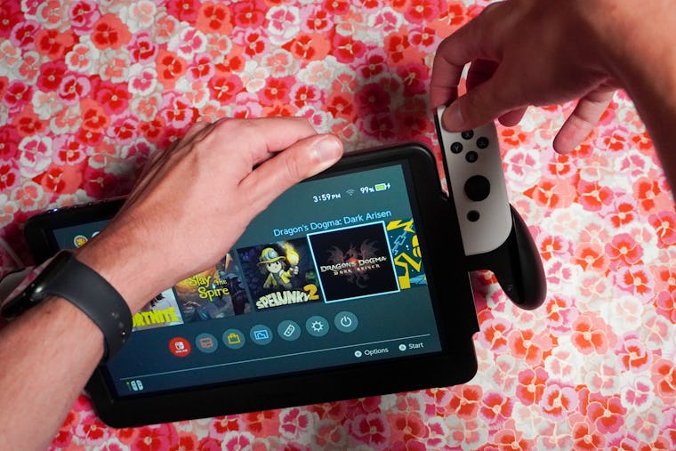 Up-Switch Orion review: This large $280 Switch screen isn't worth the price