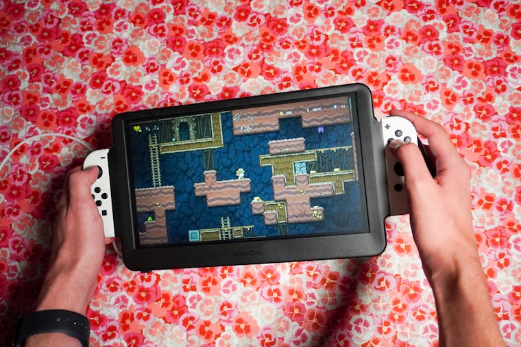 Up-Switch Orion review: This large $280 Switch screen isn't worth the price