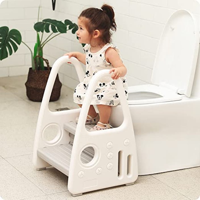 The 7 Best Step Stools For Potty Training