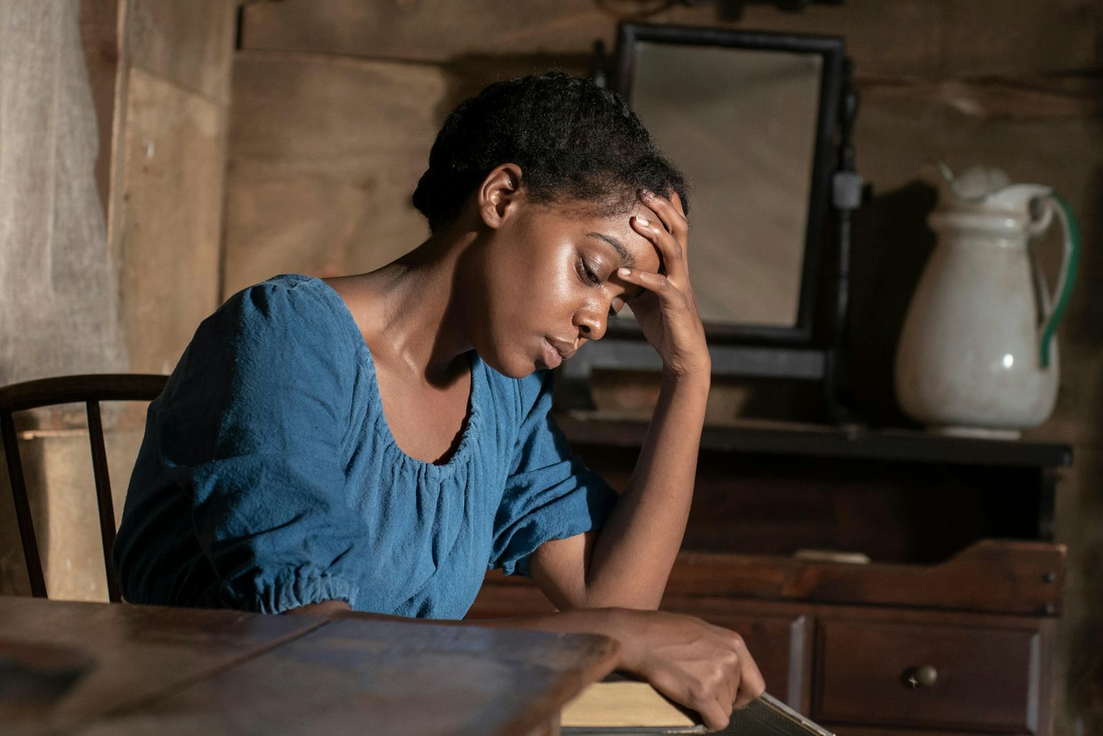 The 'Kindred' Book Ending & Plot Summary Reveal Dana's Fate