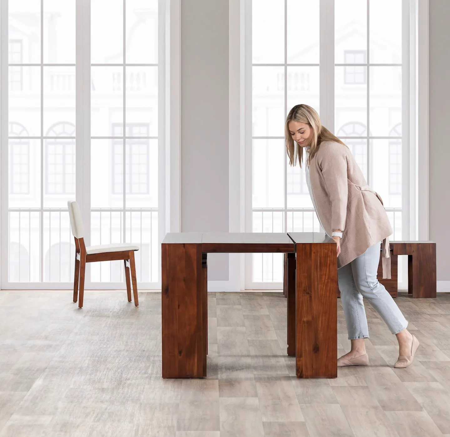 This TikTok-Famous Extendable Table Can Go From Seating 2 to 12 In Seconds