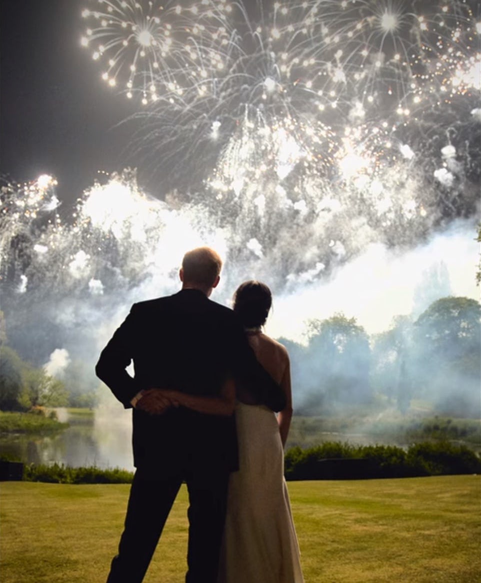 Meghan Markle & Prince Harry Share Never-Before-Seen Wedding Reception ...