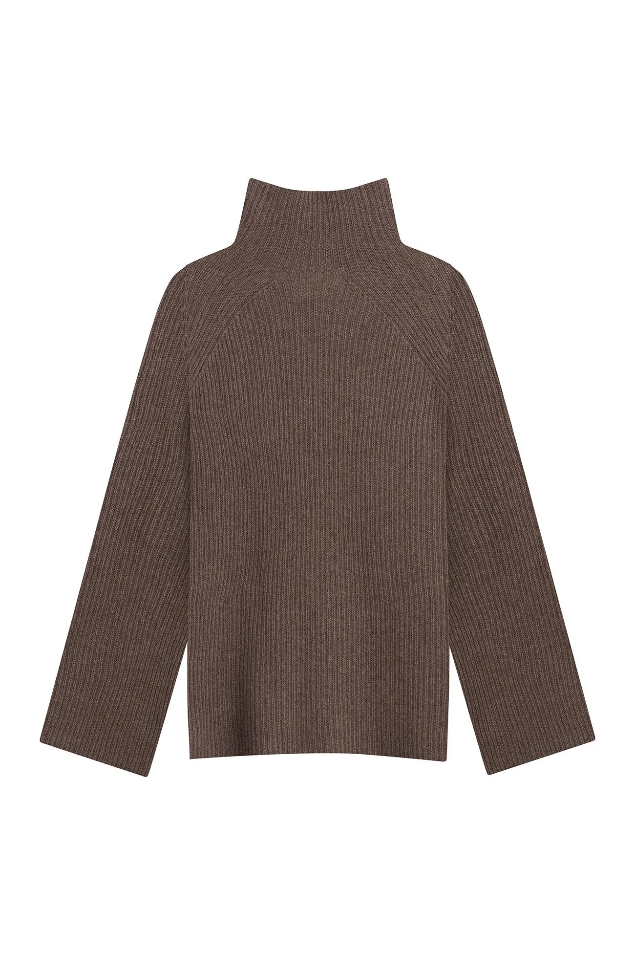 Jennifer Garner’s The Row Sweater Is Both Luxe & Low-Key