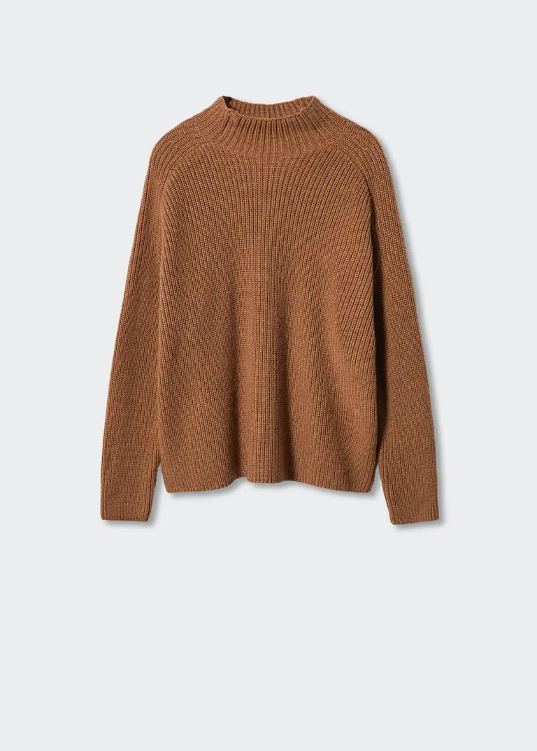 Jennifer Garner’s The Row Sweater Is Both Luxe & Low-Key
