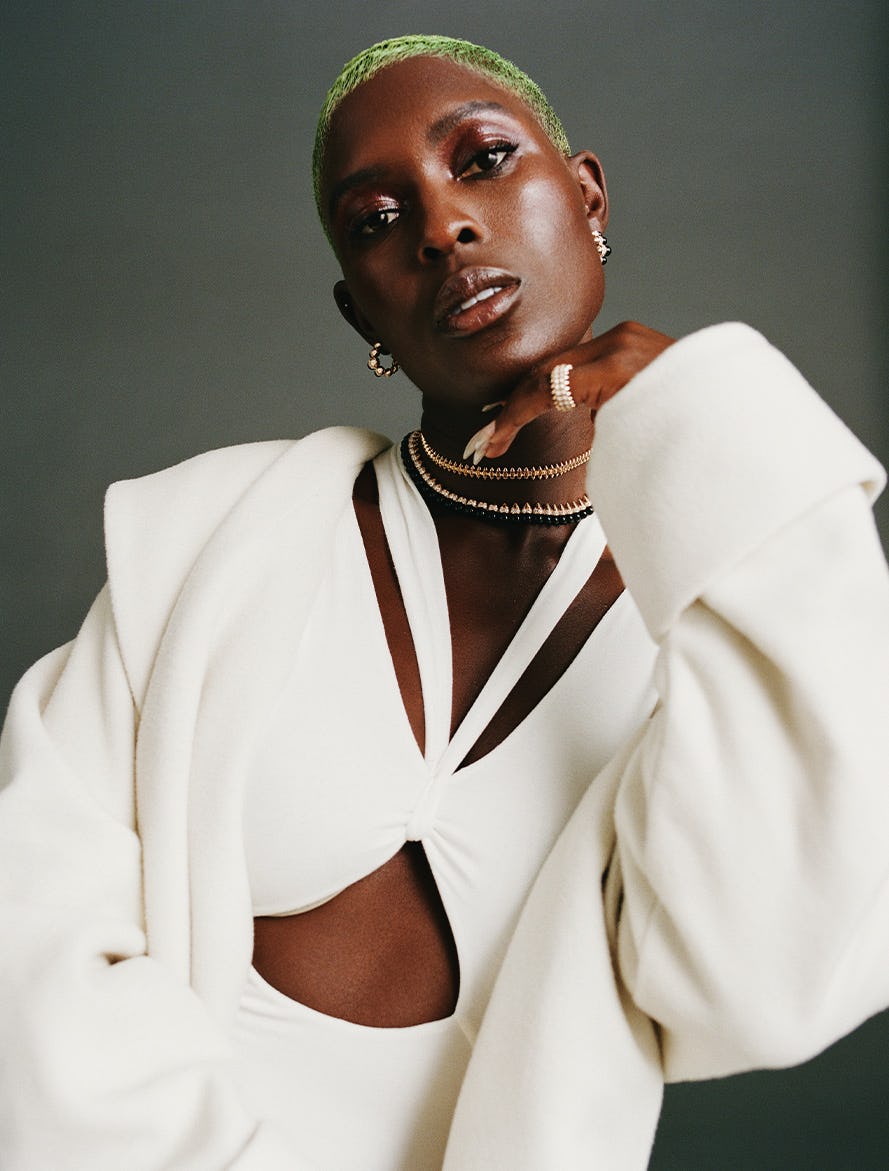 Jodie Turner-Smith On Her Baby, Joshua Jackson, & Transforming For ...