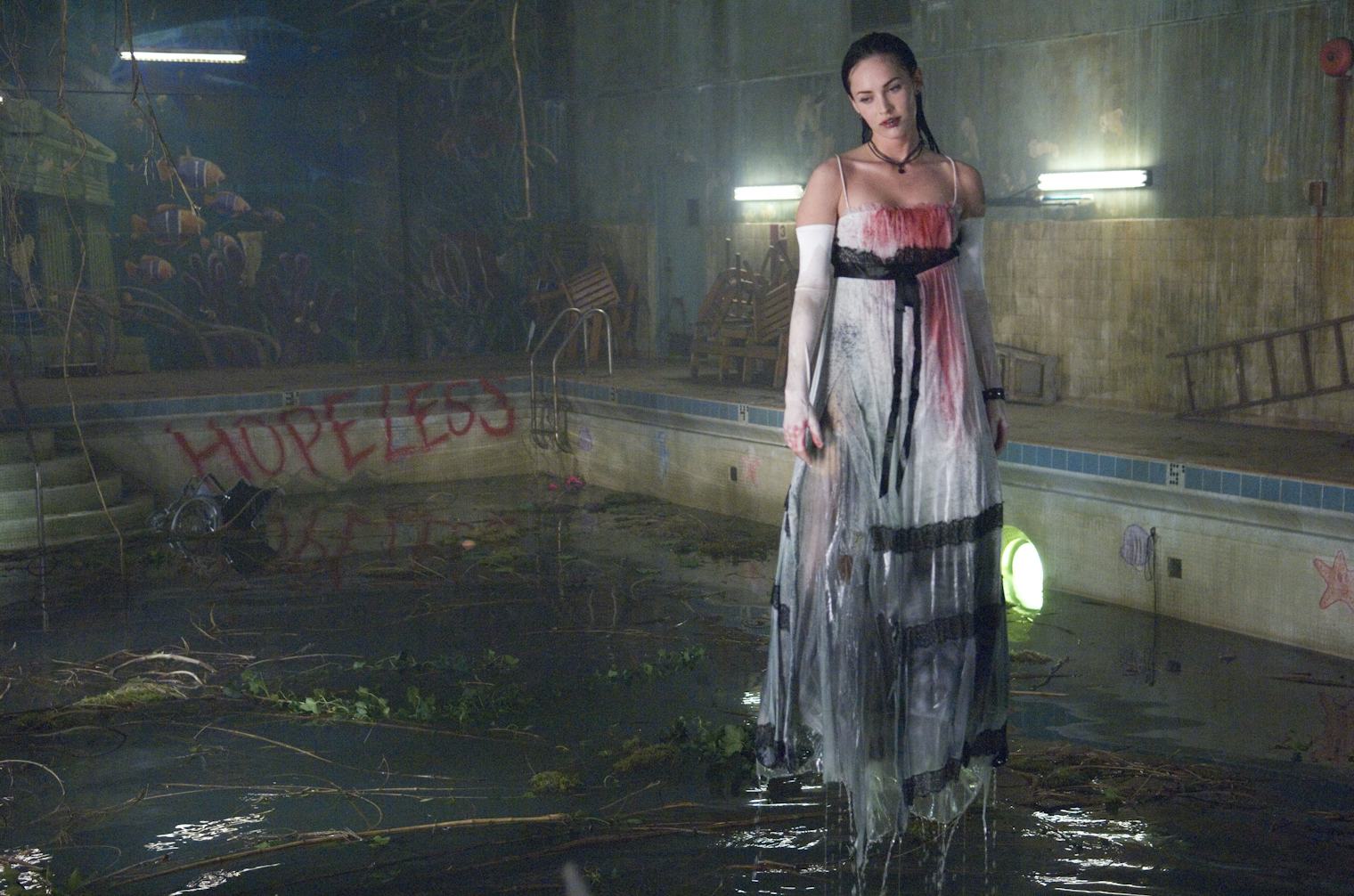 Jennifers Body Costume Designer Reflects On The Films Fashion 13
