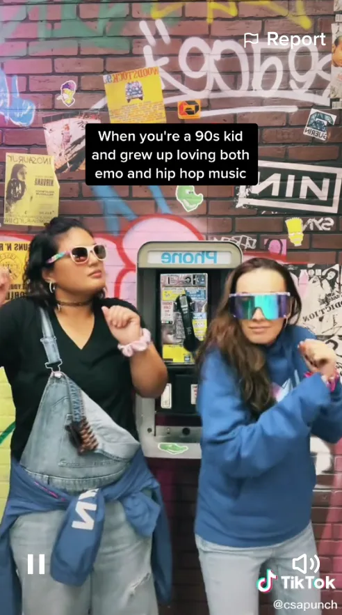 11 Funny TikTok Accounts To Follow If You Grew Up In The '90s