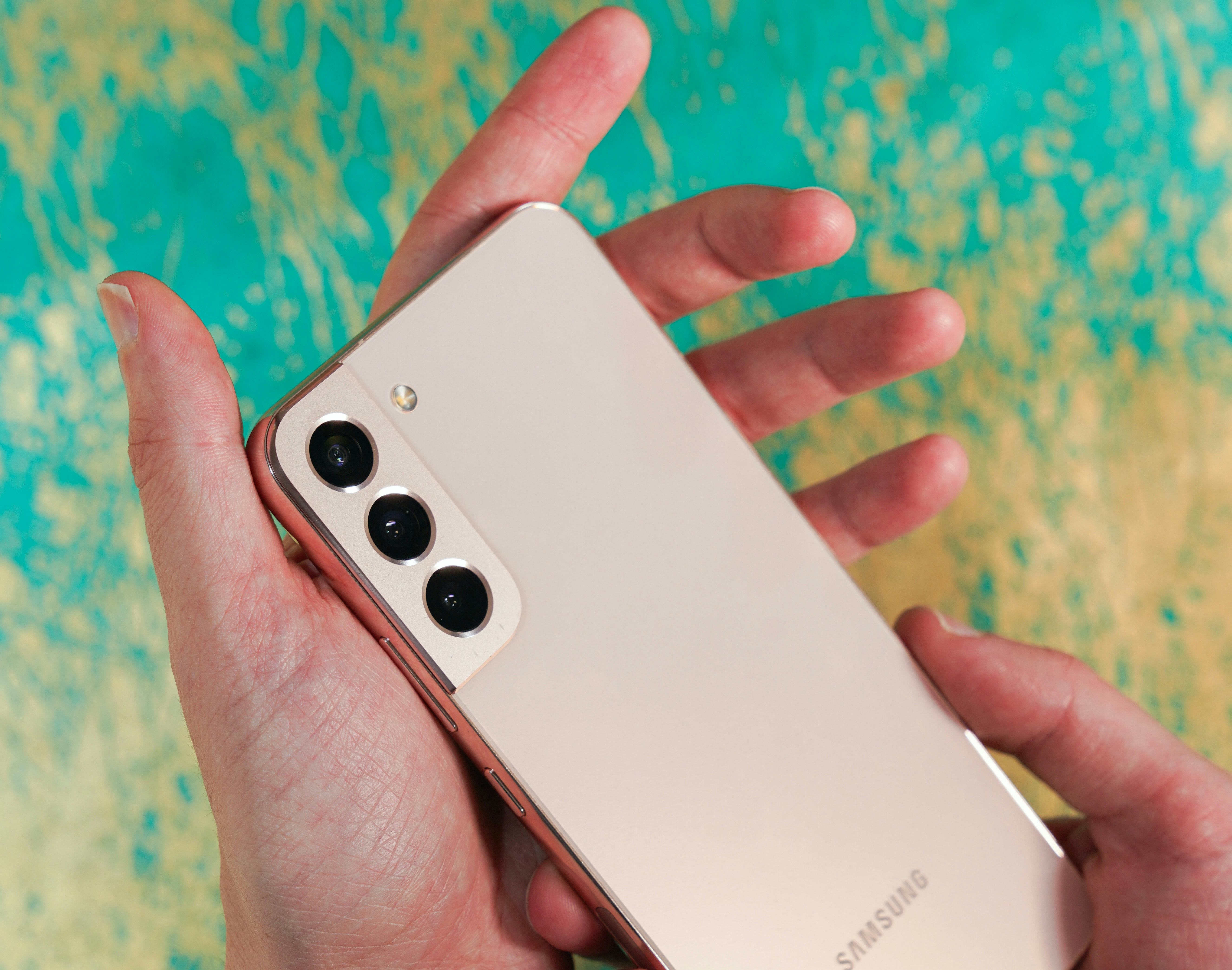 Samsung hotfix will let us drain our batteries if we want to