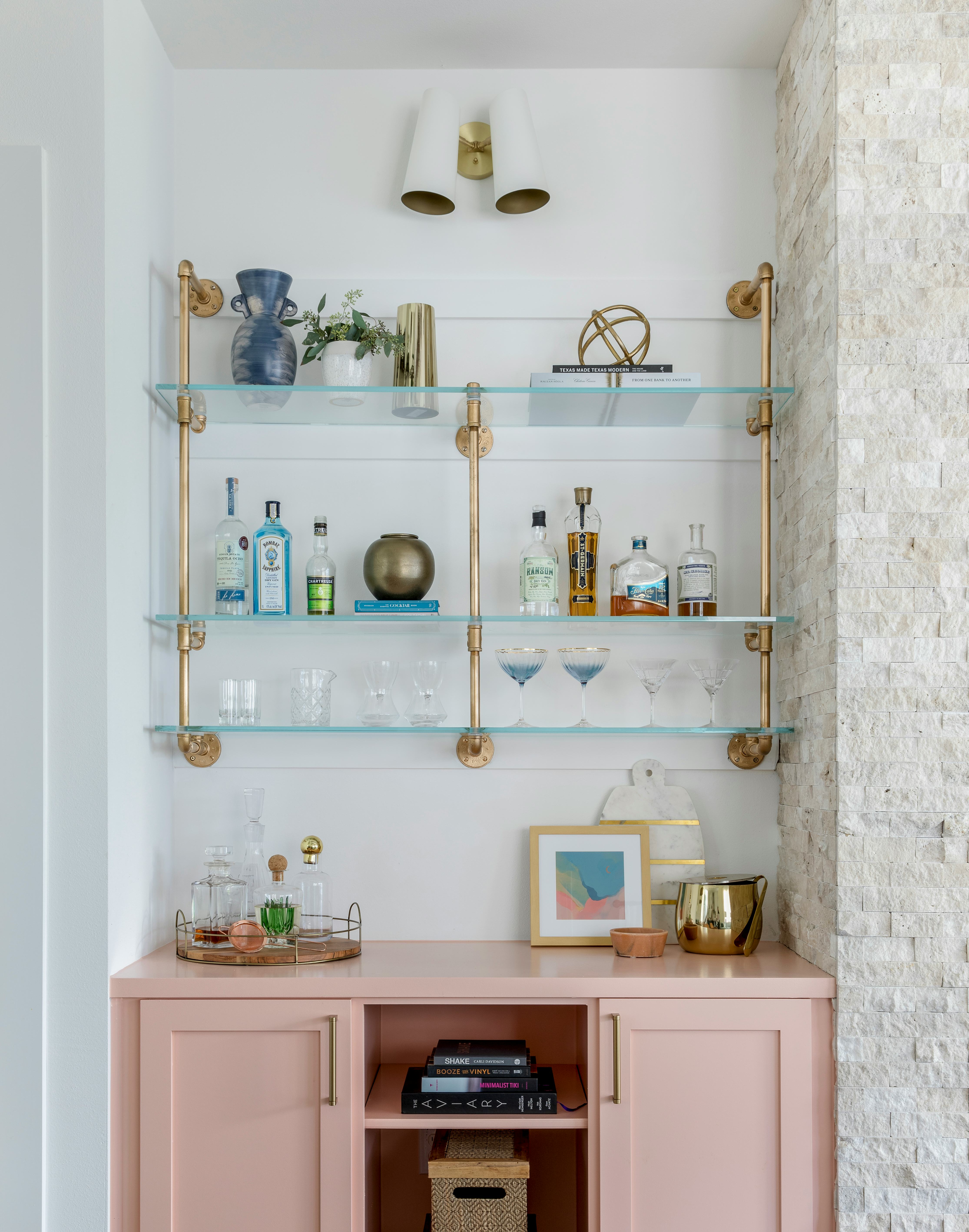 5 Unusual Paint Colors Interior Designers Love To Use