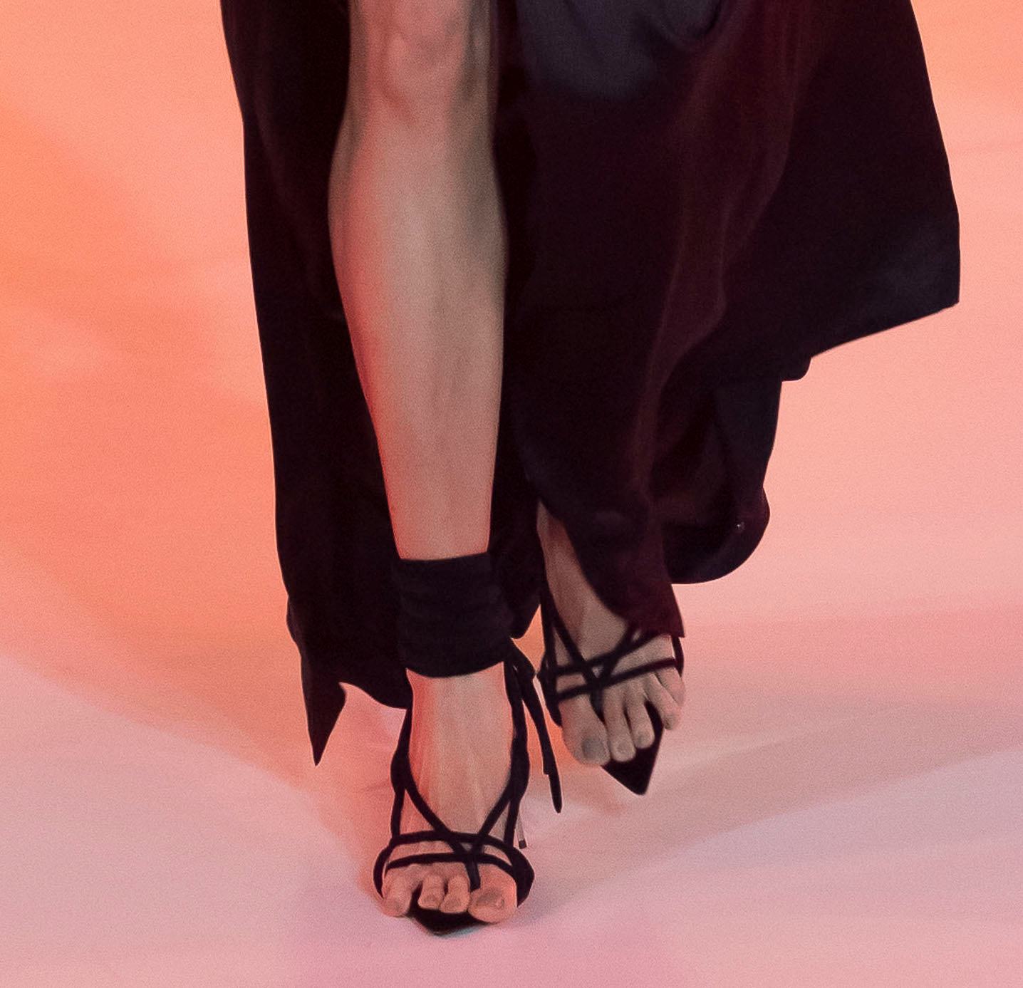 The Major Shoe Trends From Fall/Winter 2022 Runways Include This Throwback