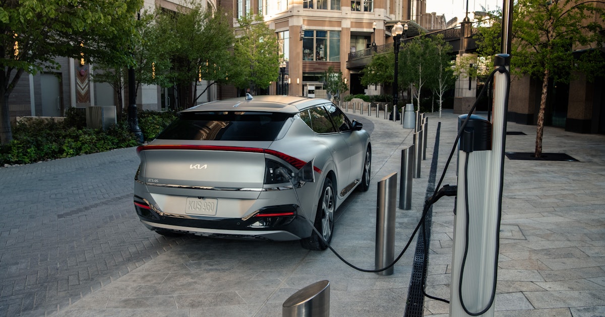 One Fast Charge In The Kia EV6 Told Me Everything I Needed To Know one-fast-charge-in-the-kia-ev6-told-me-everything-i-needed-to-know
