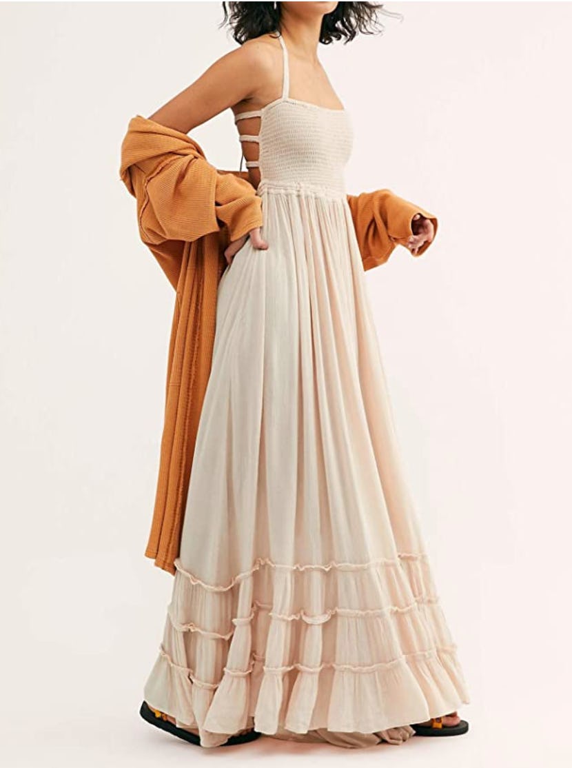 These Trendy Clothes Are Skyrocketing In Popularity Because They Look ...