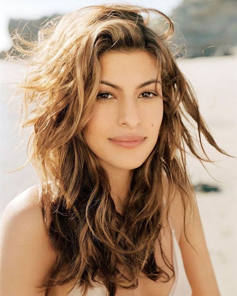 10 Iconic 90s Hairstyles From Your Favorite Celebrities