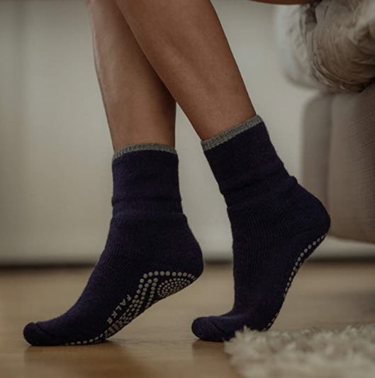 The 11 Best Slippers For Sweaty Feet In 2022