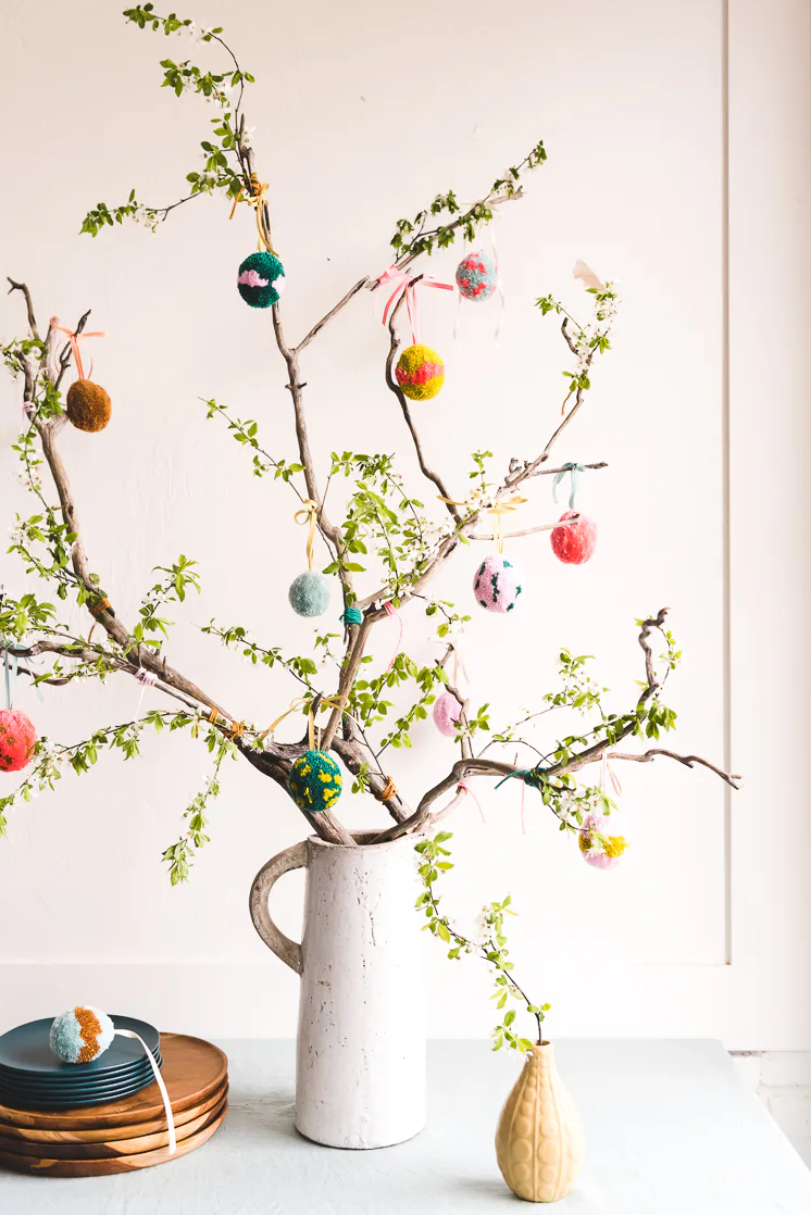 12 Pretty Easter Trees We Can't Stop Staring At