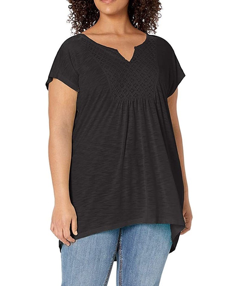 The 15 Best Tops For Broad Shoulders